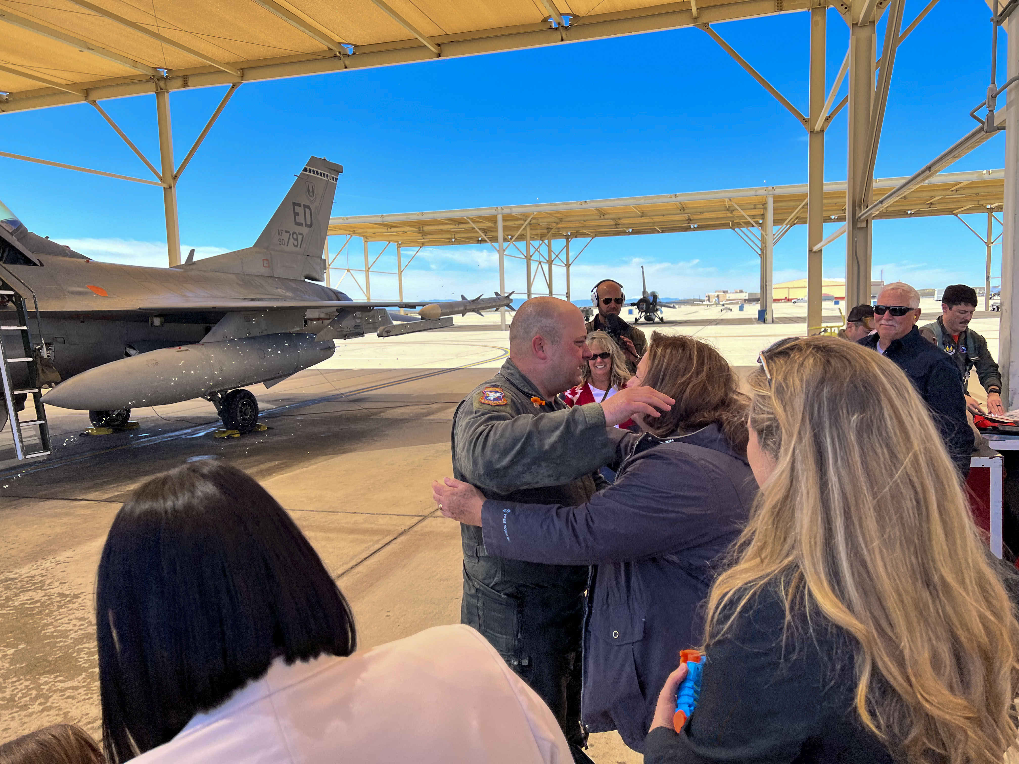 The Human Factor: The Final Flight of an Aerospace Physiologist > Air ...