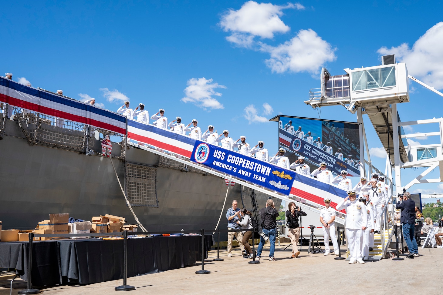 USS Cooperstown is Commissioned in New York > United States Navy > News ...