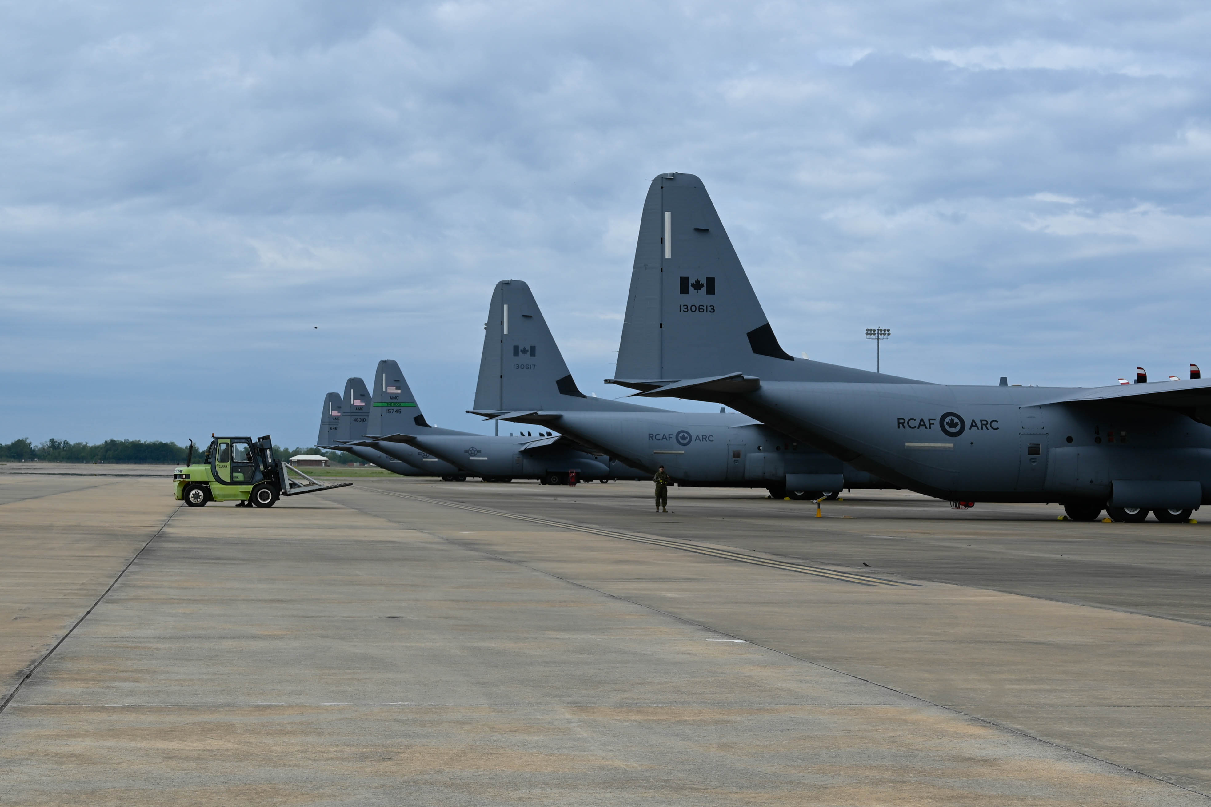 19th Airlift Wing participates in GFLR 23-07