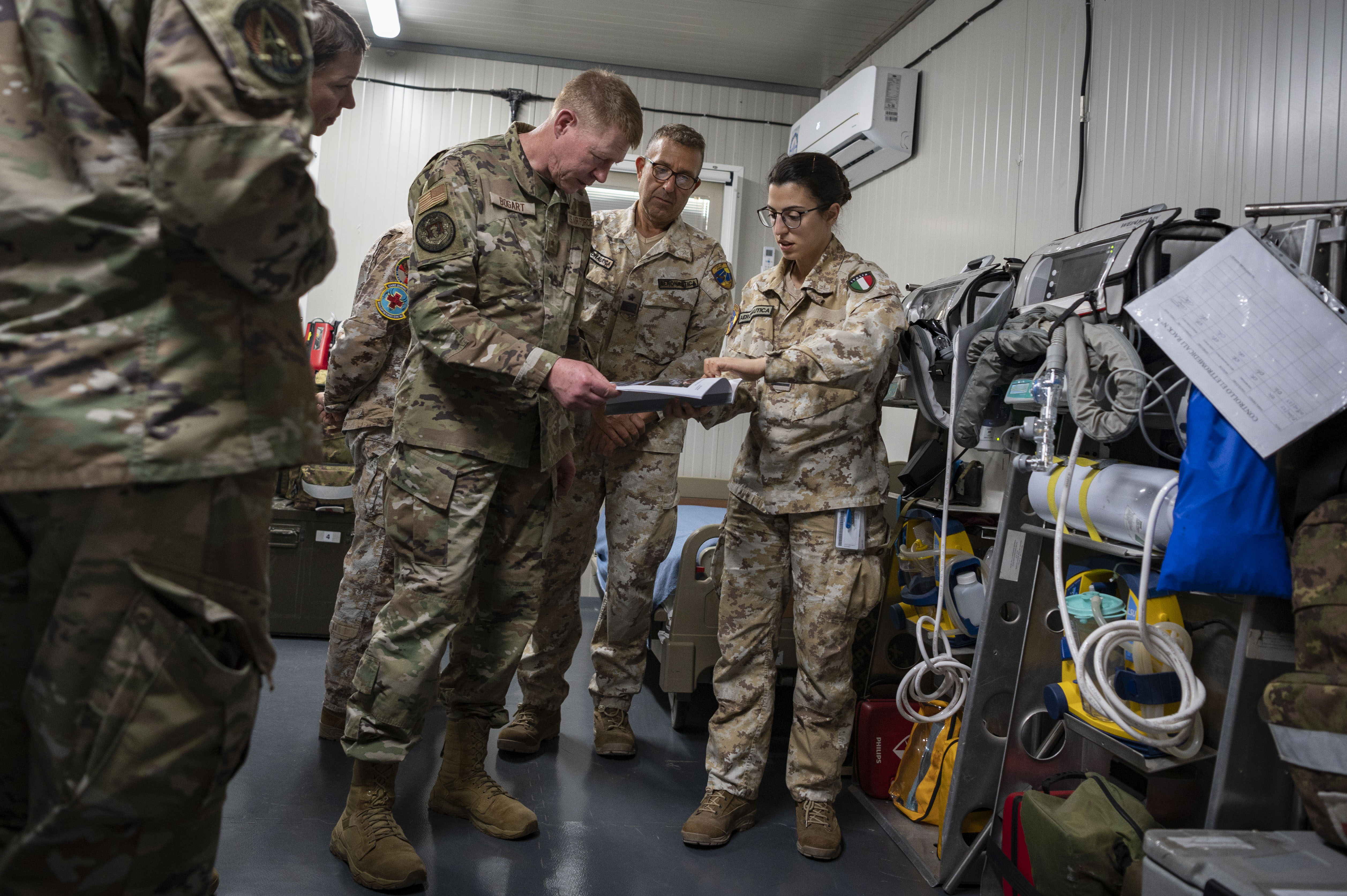 ACC command surgeon visits AASAB > U.S. Air Forces Central > News