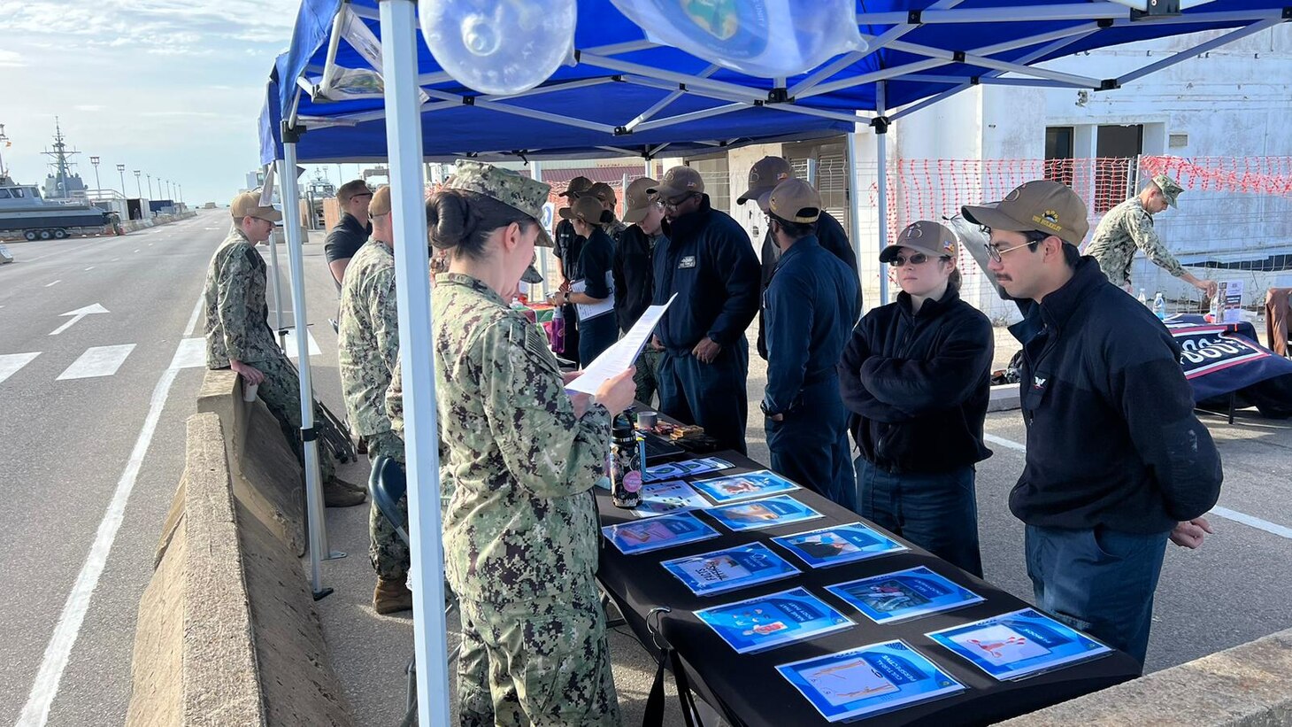 Promoting a Healthy Lifestyle and Improving Readiness of the Fleet ...