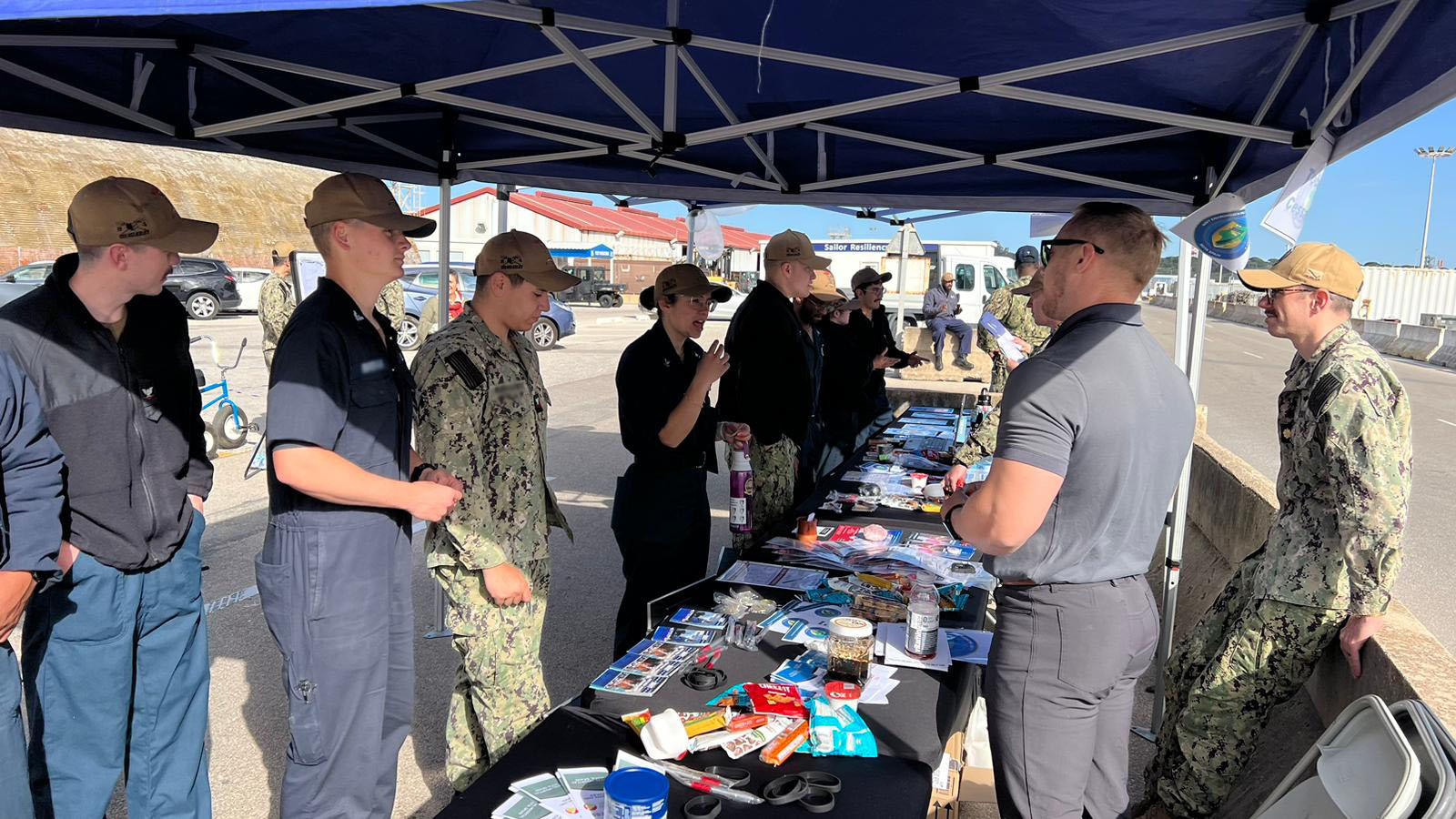 Promoting a Healthy Lifestyle and Improving Readiness of the Fleet ...