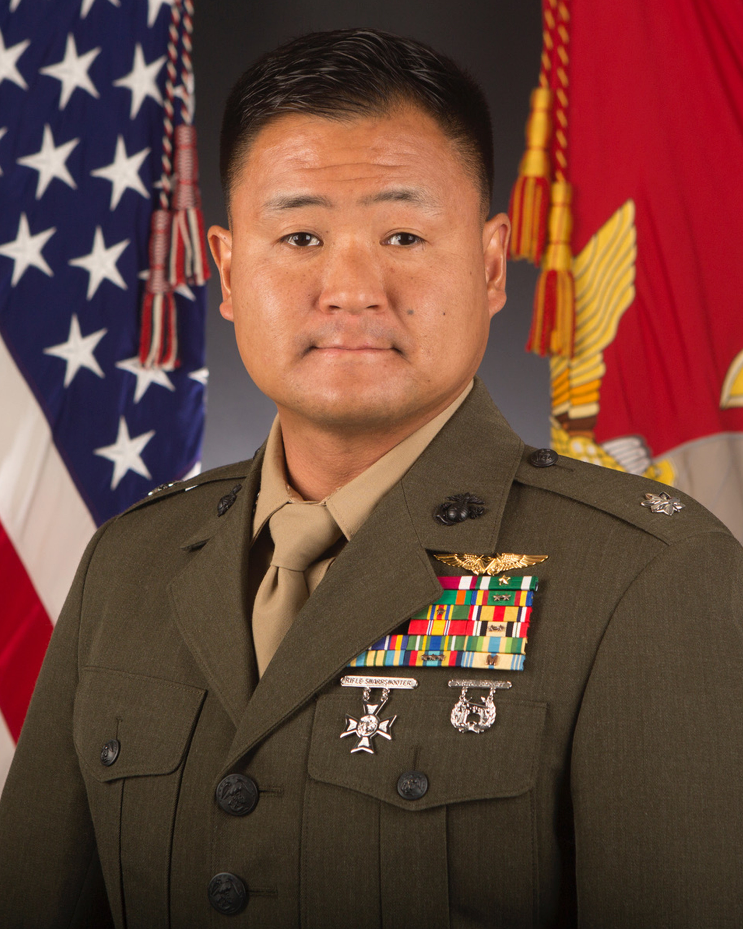 Commanding Officer > U.S. Marine Corps Forces Reserve > Biography