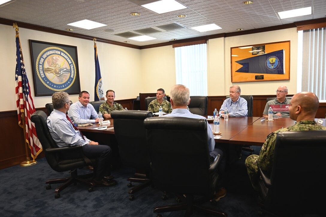 Navy Chief Information Officer Visits CIWT to Talk IW Training