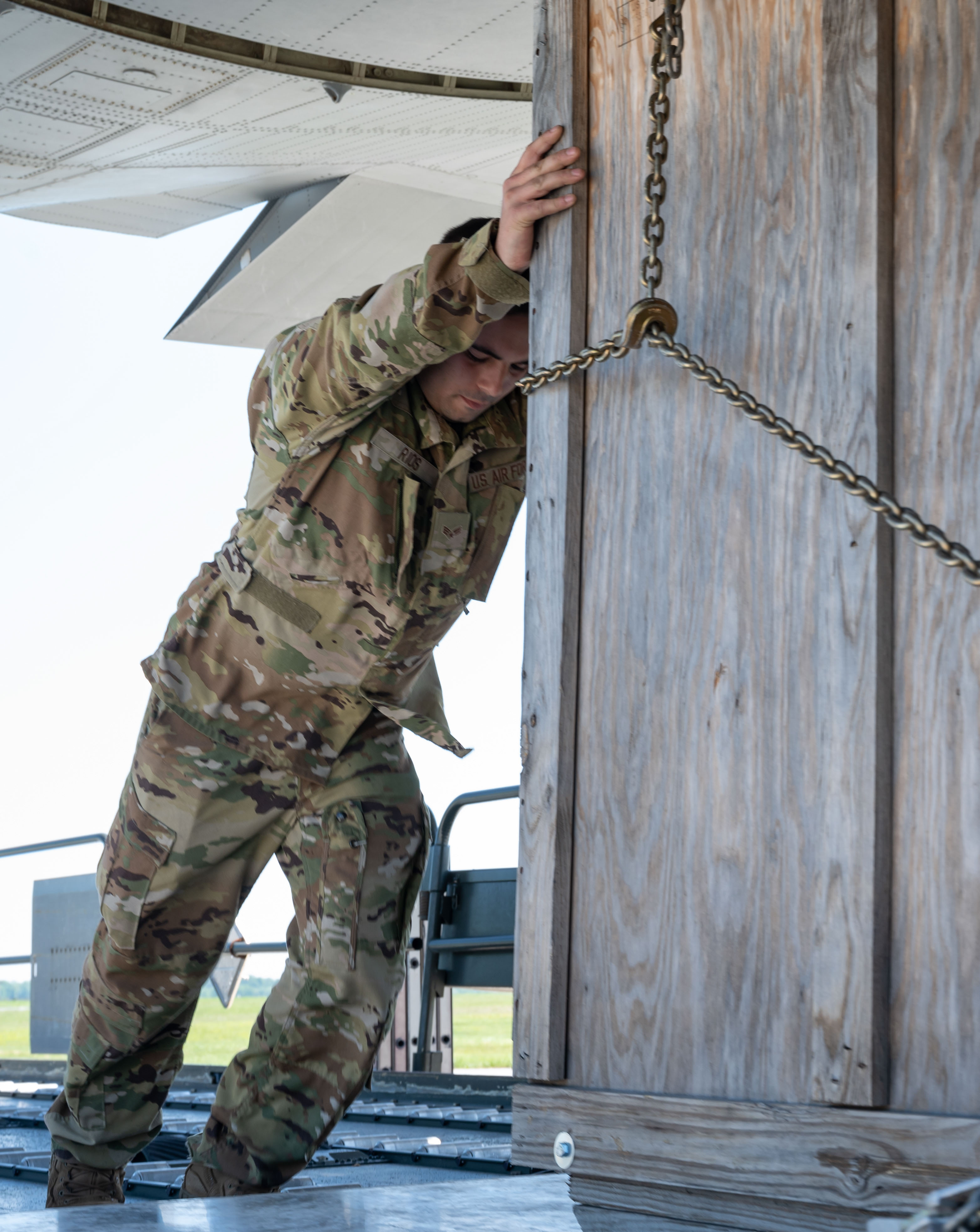 Dover AFB conducts US, Switzerland foreign military sales mission > Air ...