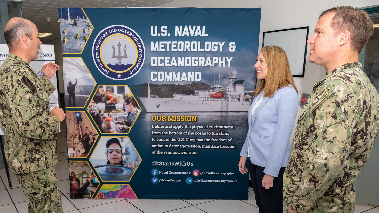 Assistant Secretary of the Navy Berger Visits FNMOC > Naval Meteorology ...