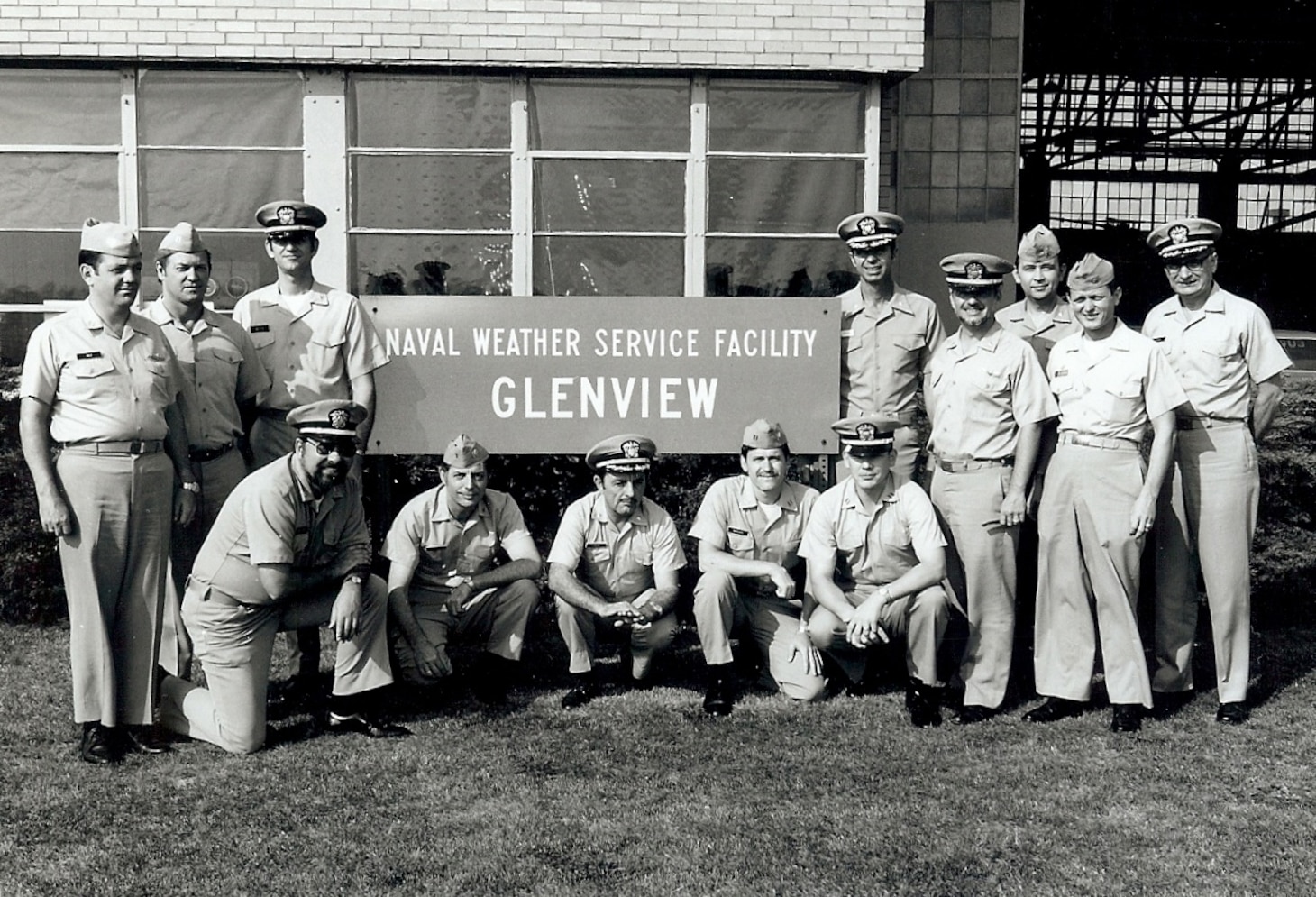 Summary History of Naval Reserve Unit NWS 106 Naval Air Facility ...