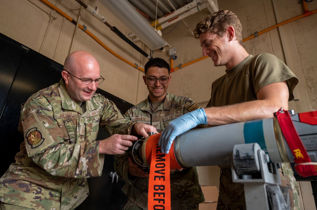 The life and death of WSEP missiles > Air Combat Command > Article Display