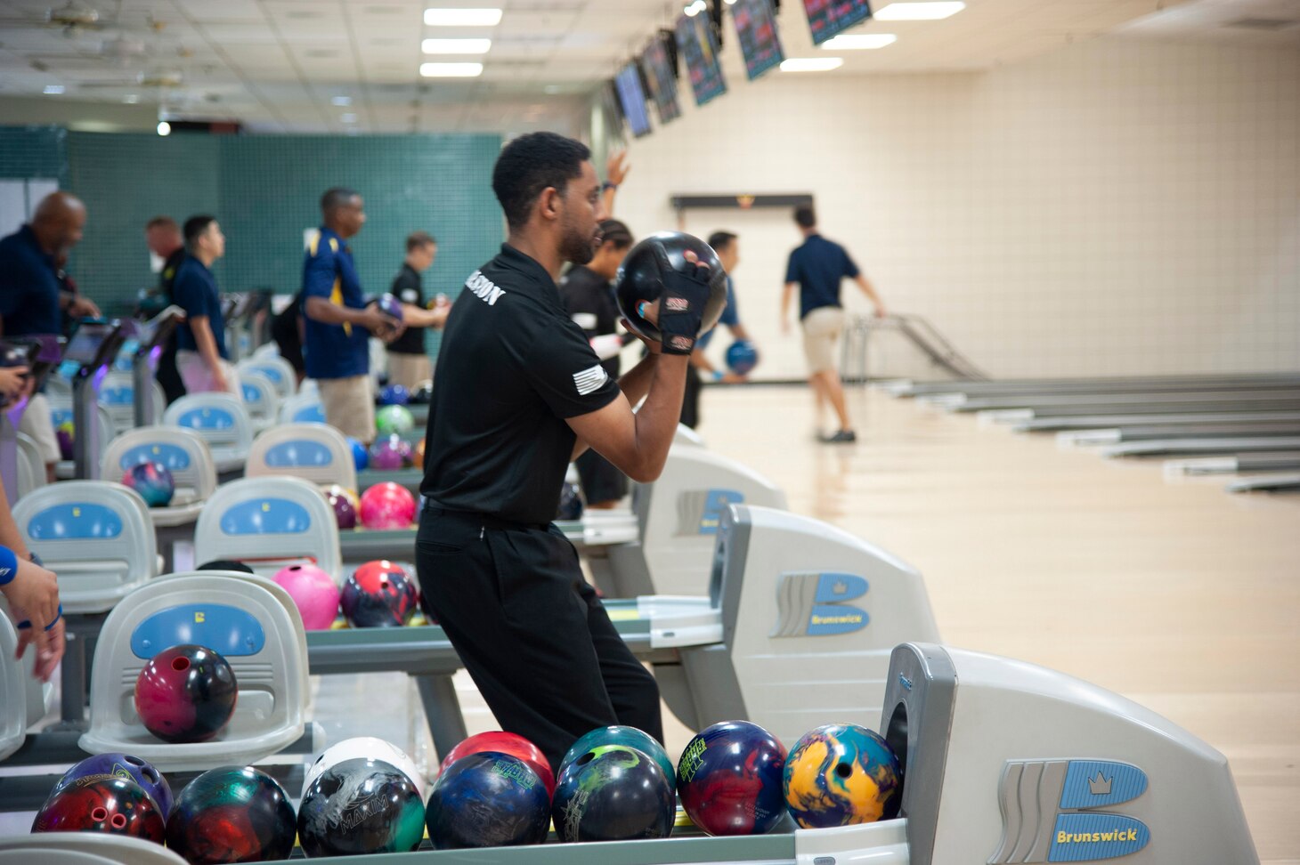 Top Bowlers 'Strike' to Win > Commander, Navy Installations Command ...