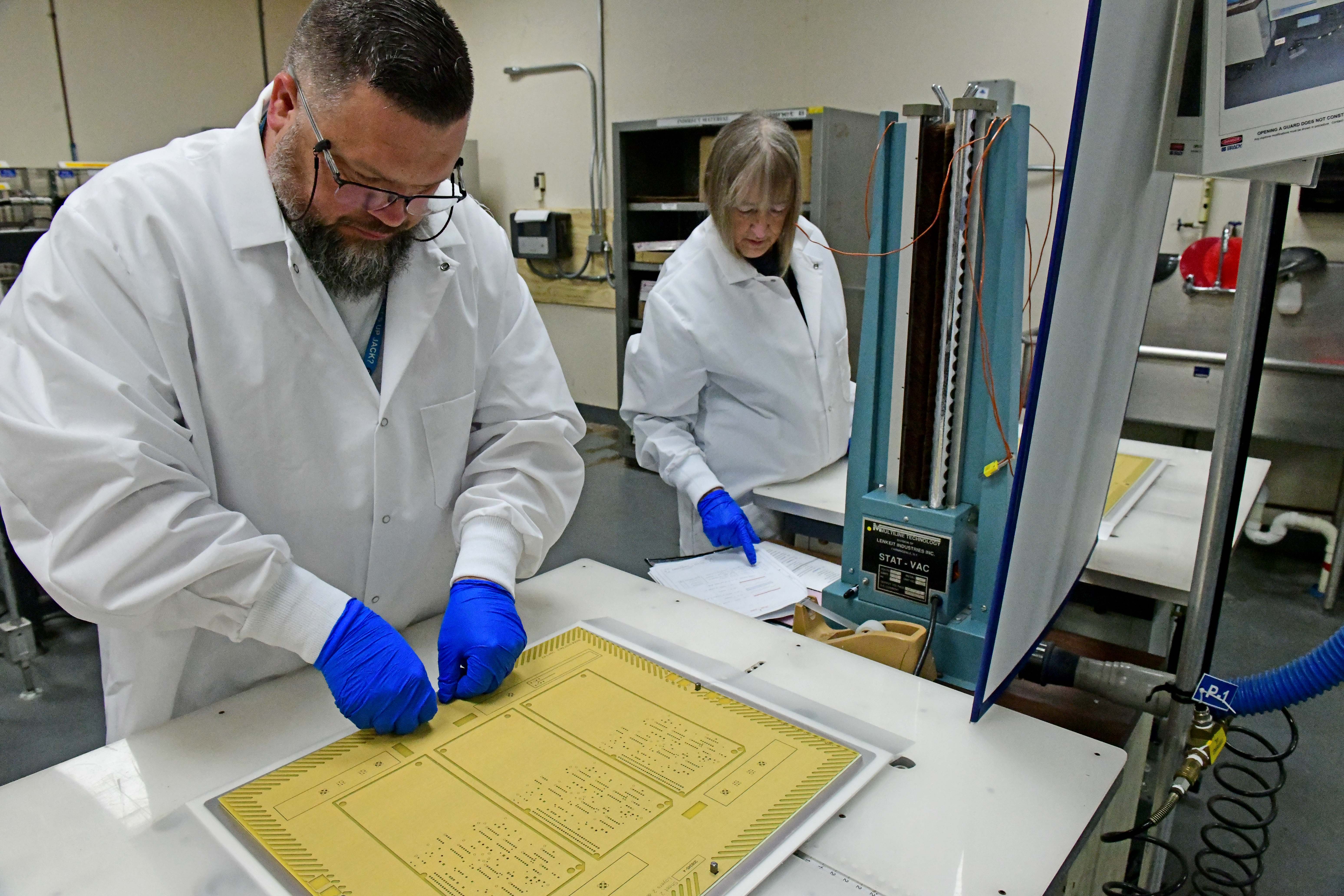569th EMXS provides combat-ready avionics parts > Air Force Materiel ...