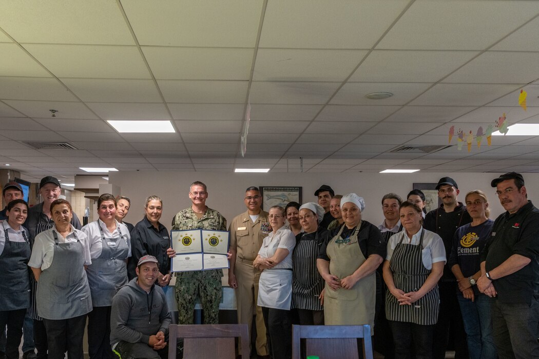 Commander, Navy Region Europe, Africa, Central > Installations > NSA ...