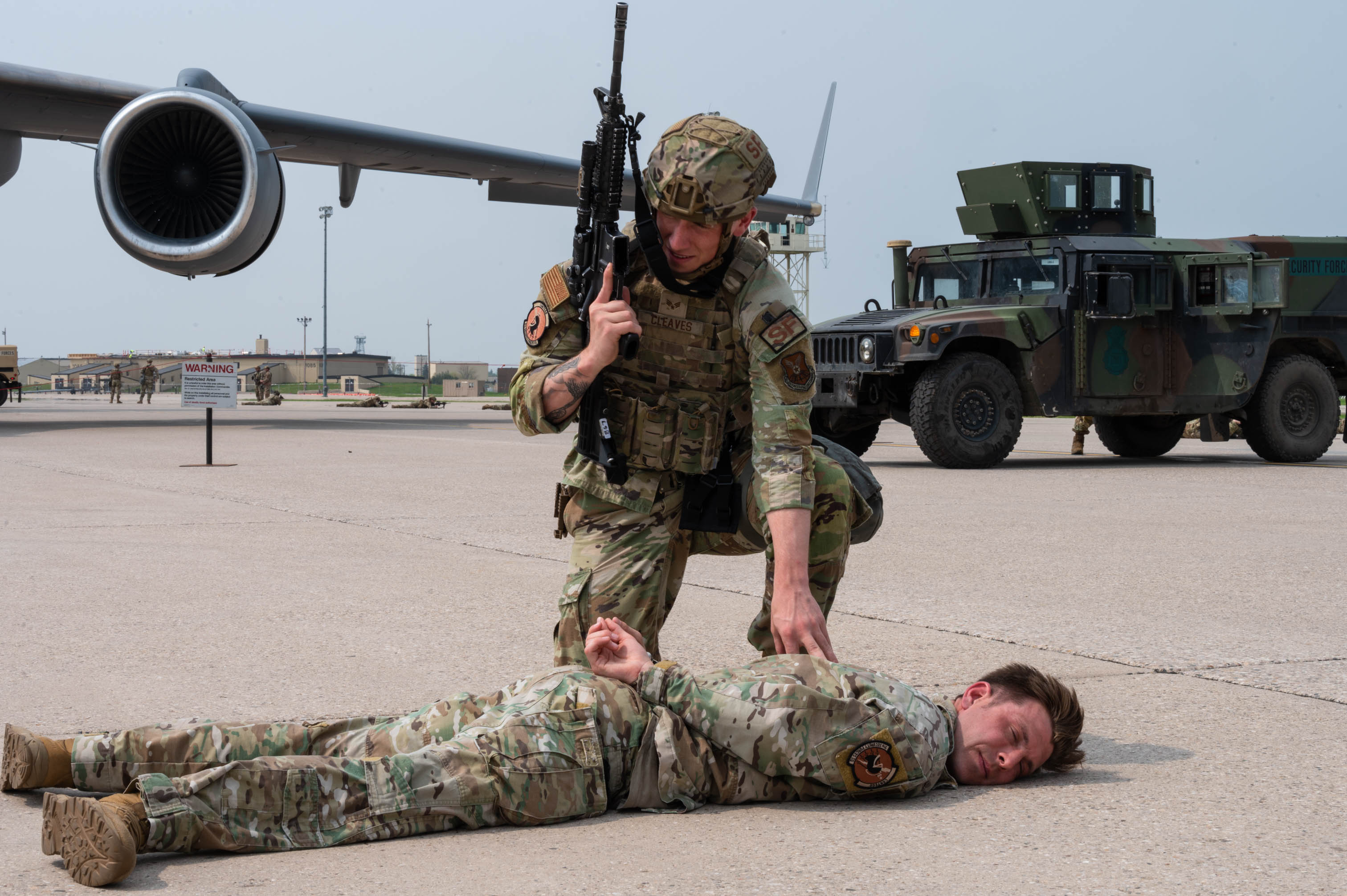 5 SFS conducts C-17 anti-hijacking exercise > Minot Air Force Base ...