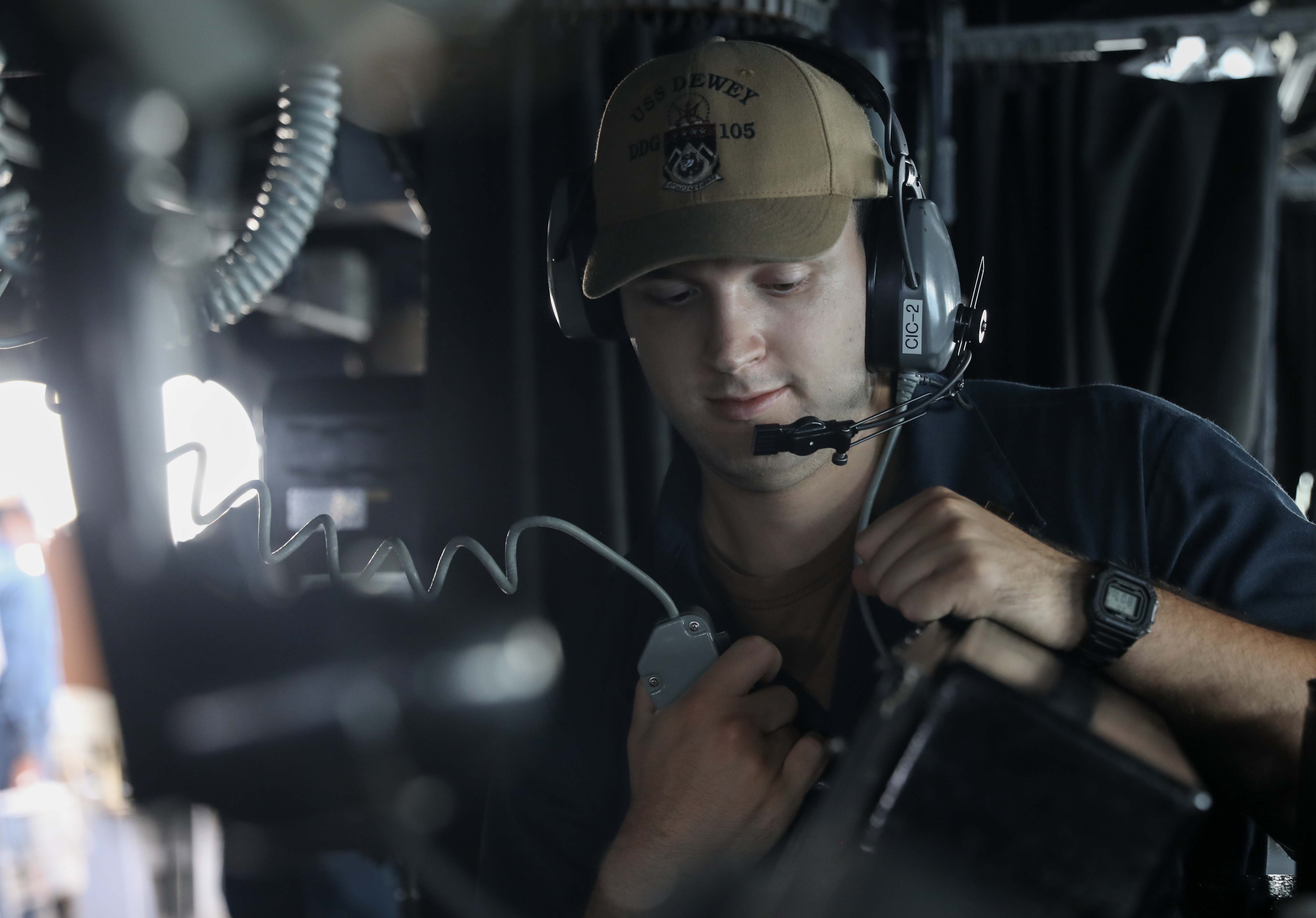 U.S. Navy Destroyer Conducts Freedom of Navigation Operation in the ...