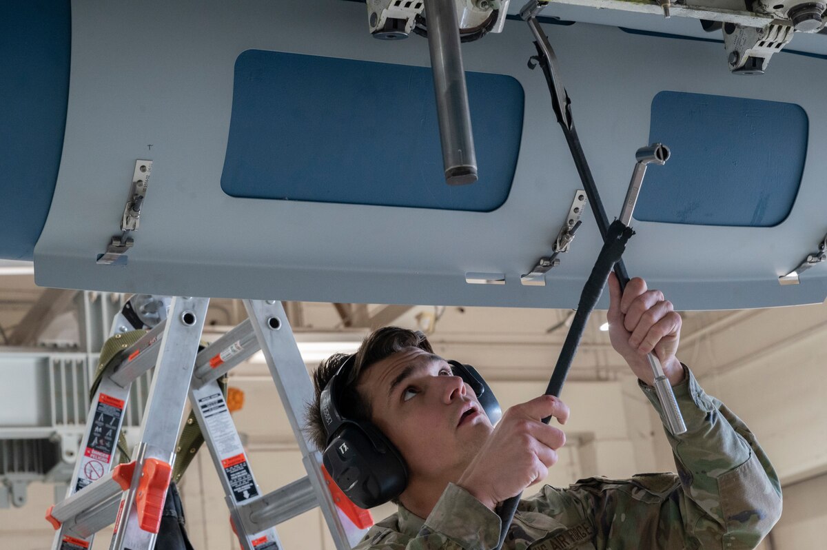 7th AMXS exercises launcher load frame capabilities > Dyess Air Force ...