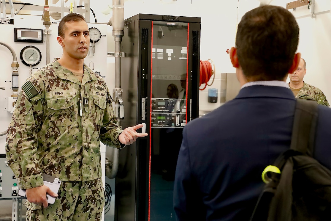 Navy Medicine > Naval Medical Research Command