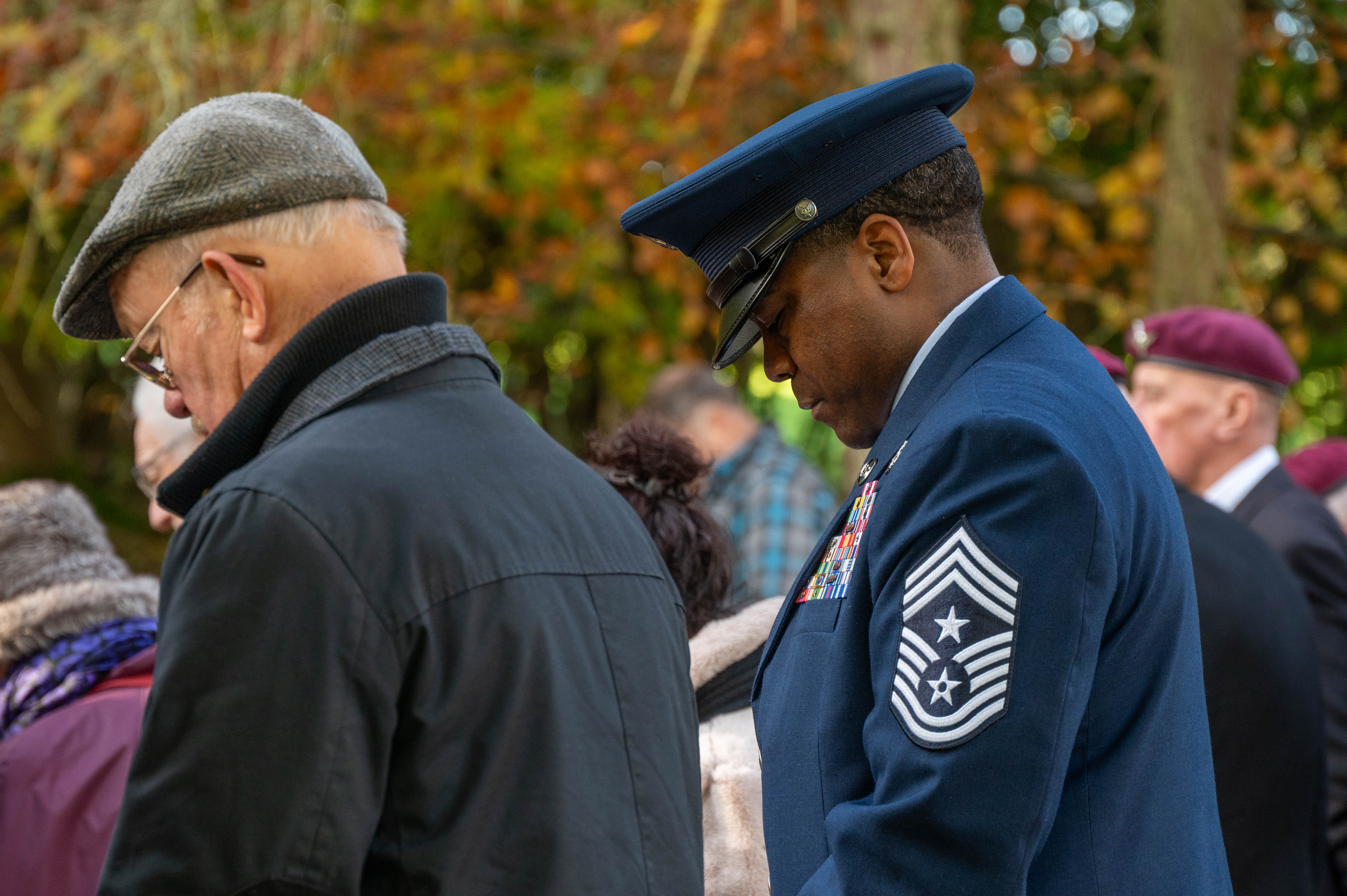 Pathfinders, Royal Air Force hold joint Remembrance Day ceremony ...