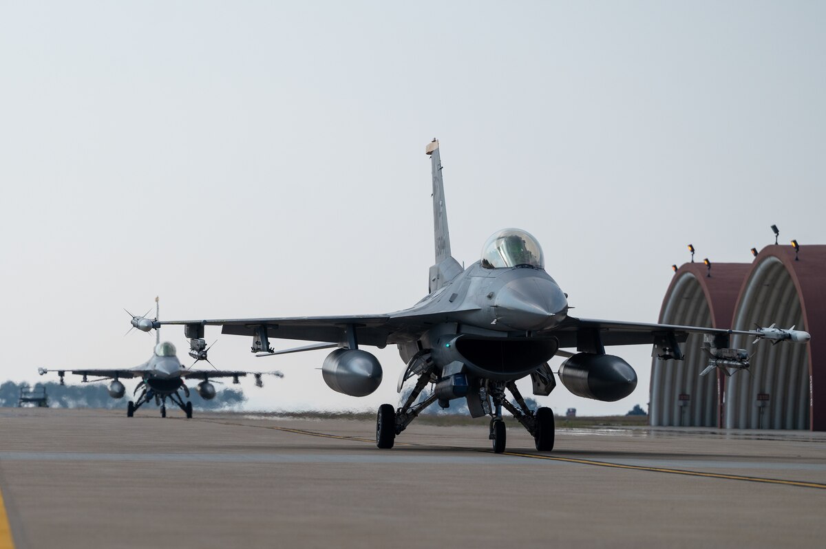 Wolf Pack joins ROKAF, USMC in large force training exercise > Kunsan ...