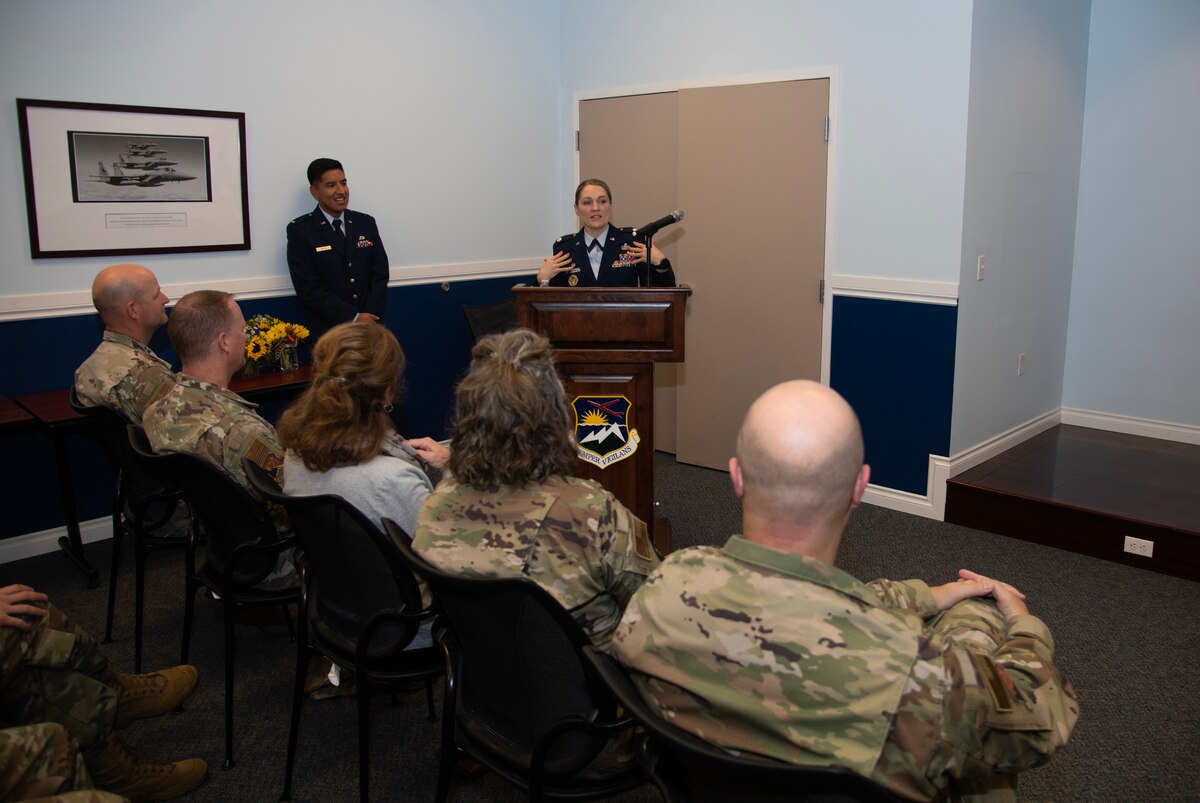 Lt. Col. Kelly Barton assumes command of 142nd MSG > 142nd Wing ...