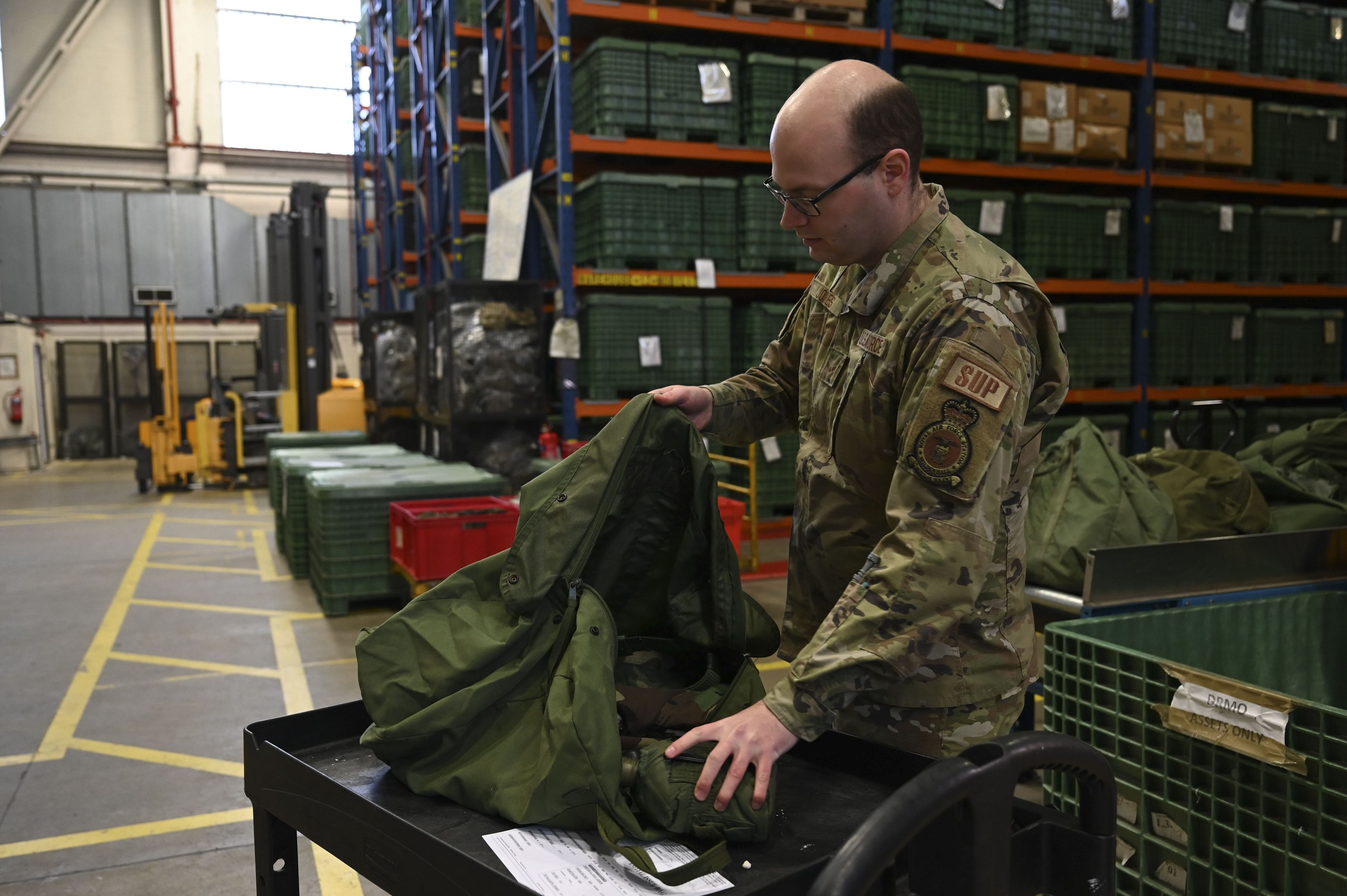 Team Mildenhall 100th LRS Airmen provide support across the ...