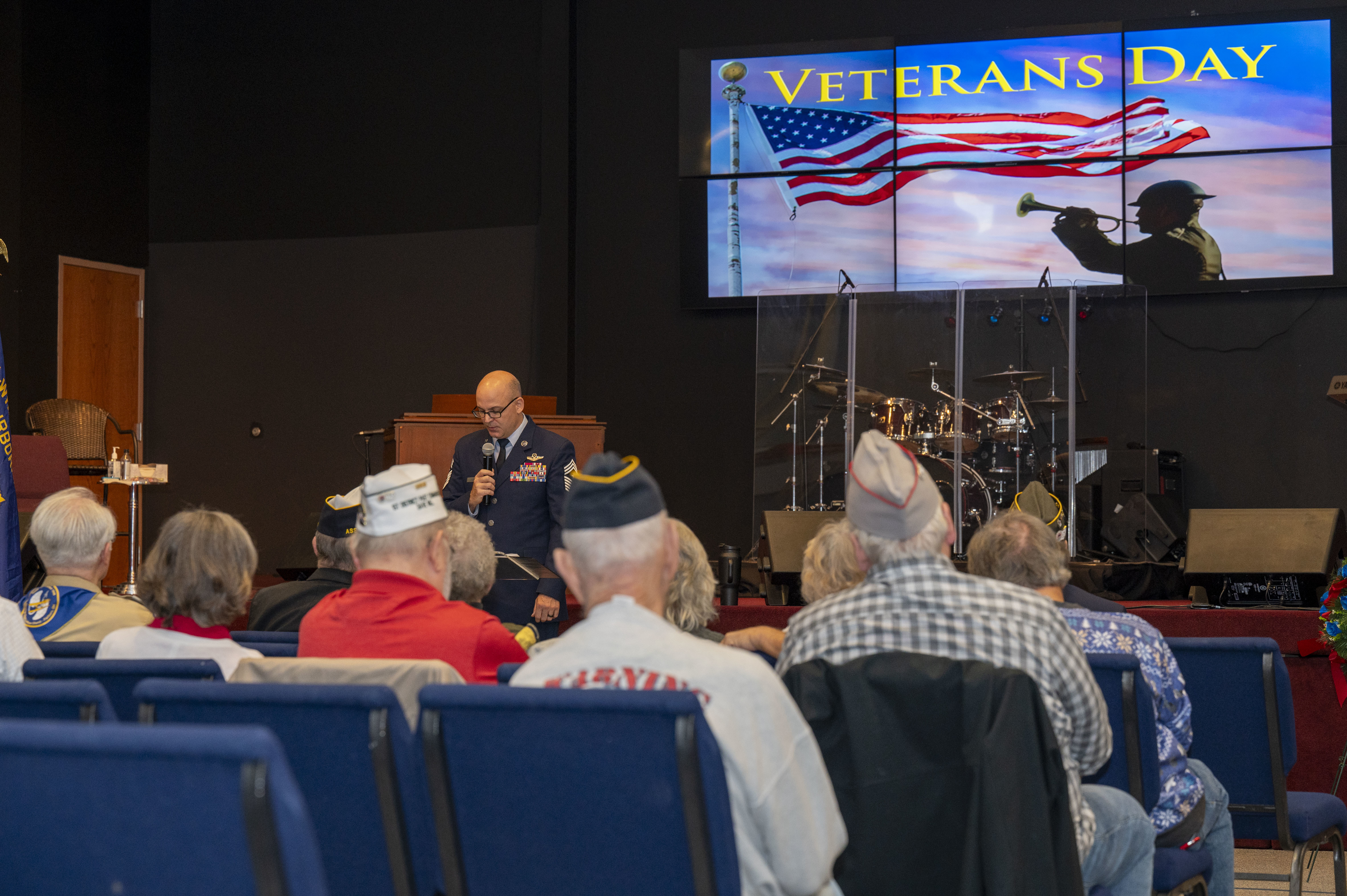 AFLCMC Command Chief speaks at Fairborn Veterans Day ceremony > Air ...