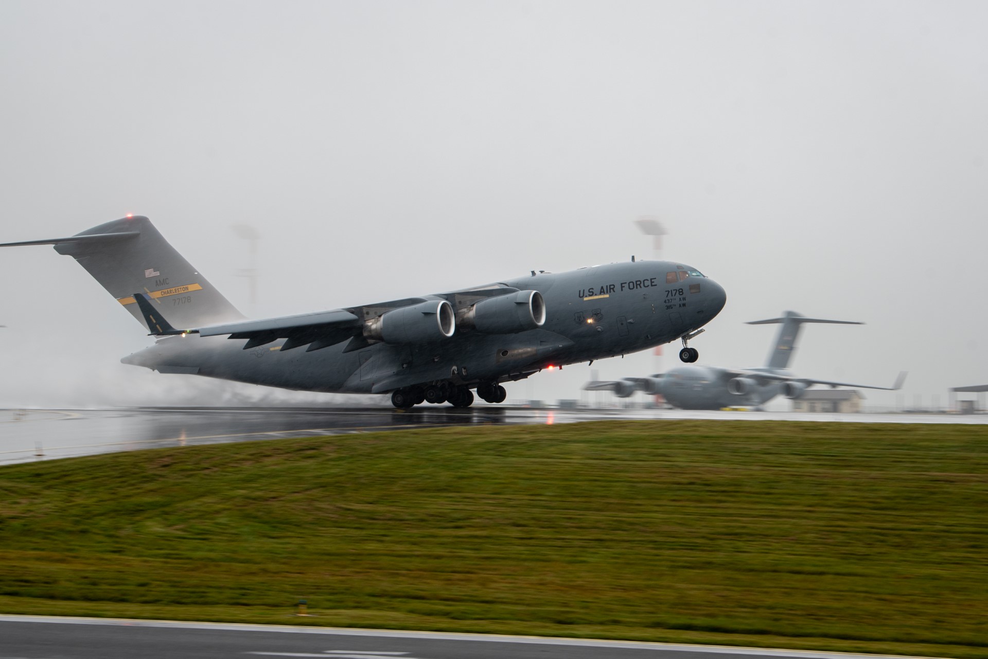 726 AMS works around the clock to ensure mission success > Twenty-First ...