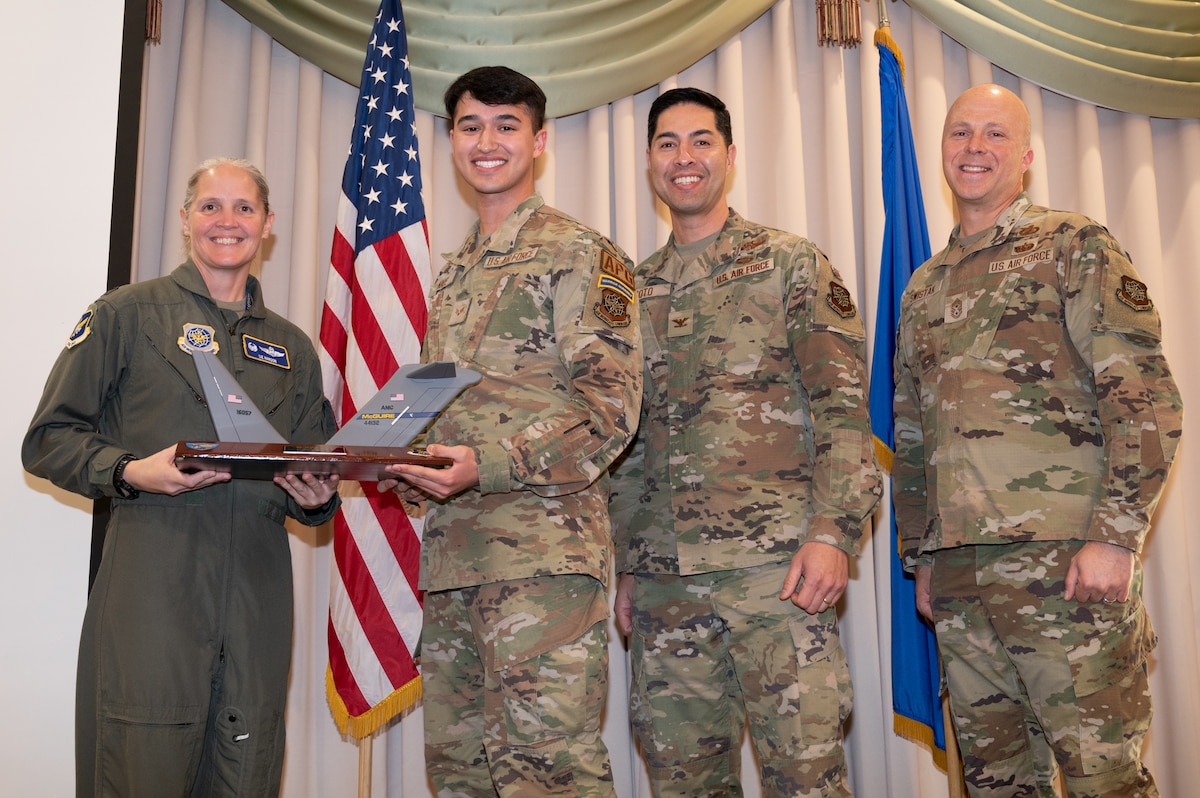 305th AMW recognizes 3rd quarter award winners > Joint Base McGuire-Dix ...
