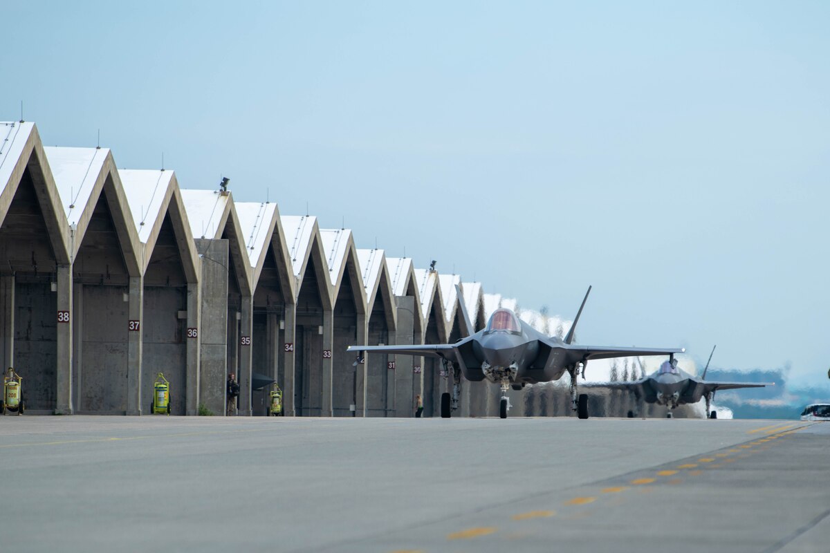 United in Strength: aircraft line runway at Kadena > Pacific Air Forces ...