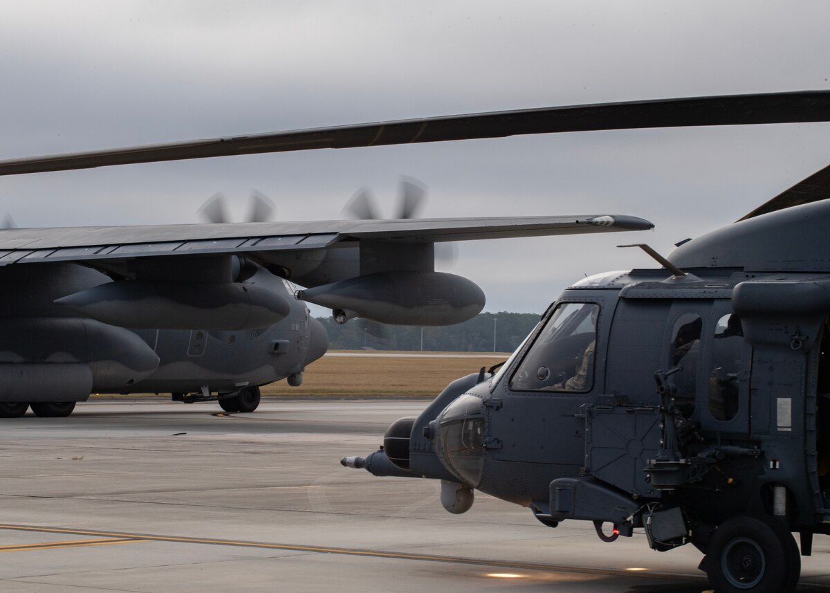 CSAR trains to safeguard evolving threats > Air Combat Command ...