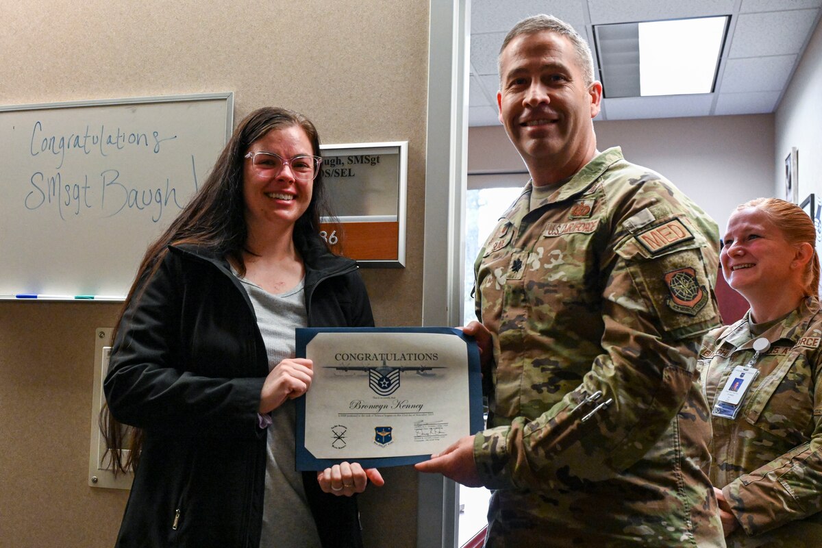 19 AW Airmen receive STEP promotions > Little Rock Air Force Base ...