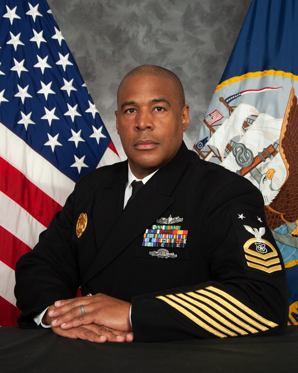 CMC > Commander, Navy Region Japan > Bio Detail