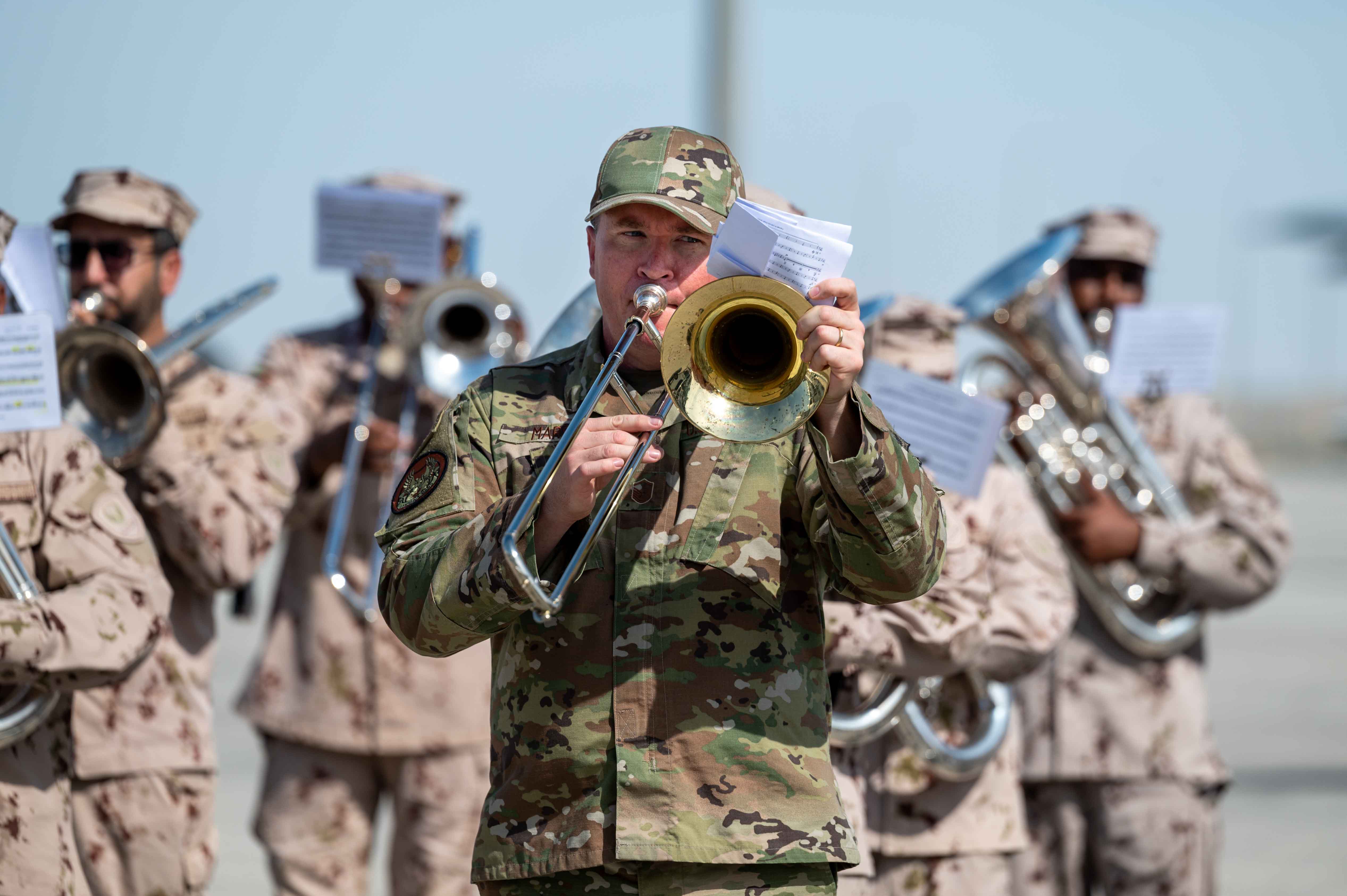 AFCENT, UAE bands rehearse together in preparation for Dubai Airshow ...