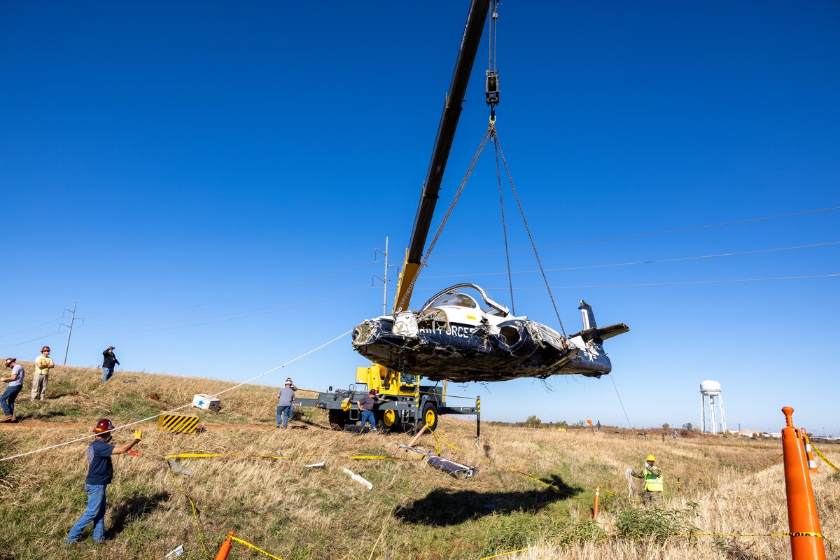 Maintenance crews unite for CDDAR exercise > Tinker Air Force Base ...