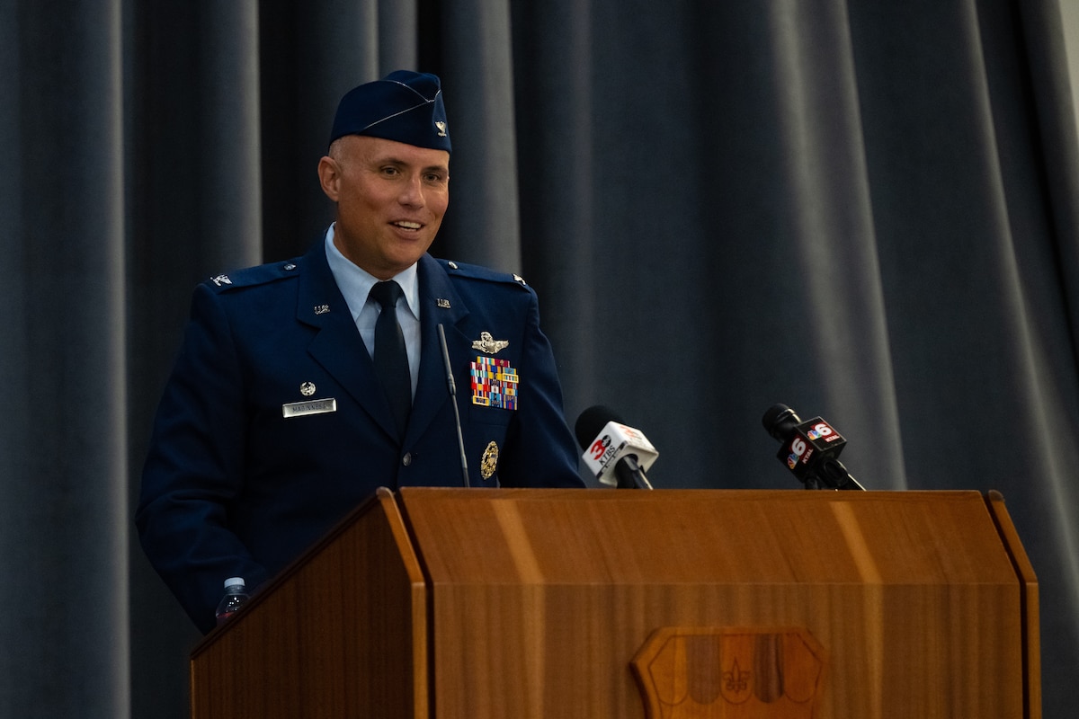 2nd Bomb Wing welcomes new commander > Barksdale Air Force Base > Display
