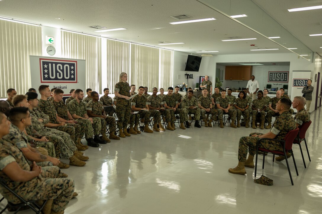 Gen. Smith Visits Marines in Tokyo