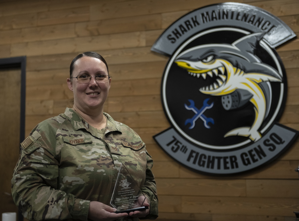 Moody leaders honor additional-duty First Sergeant of the Year > Moody ...