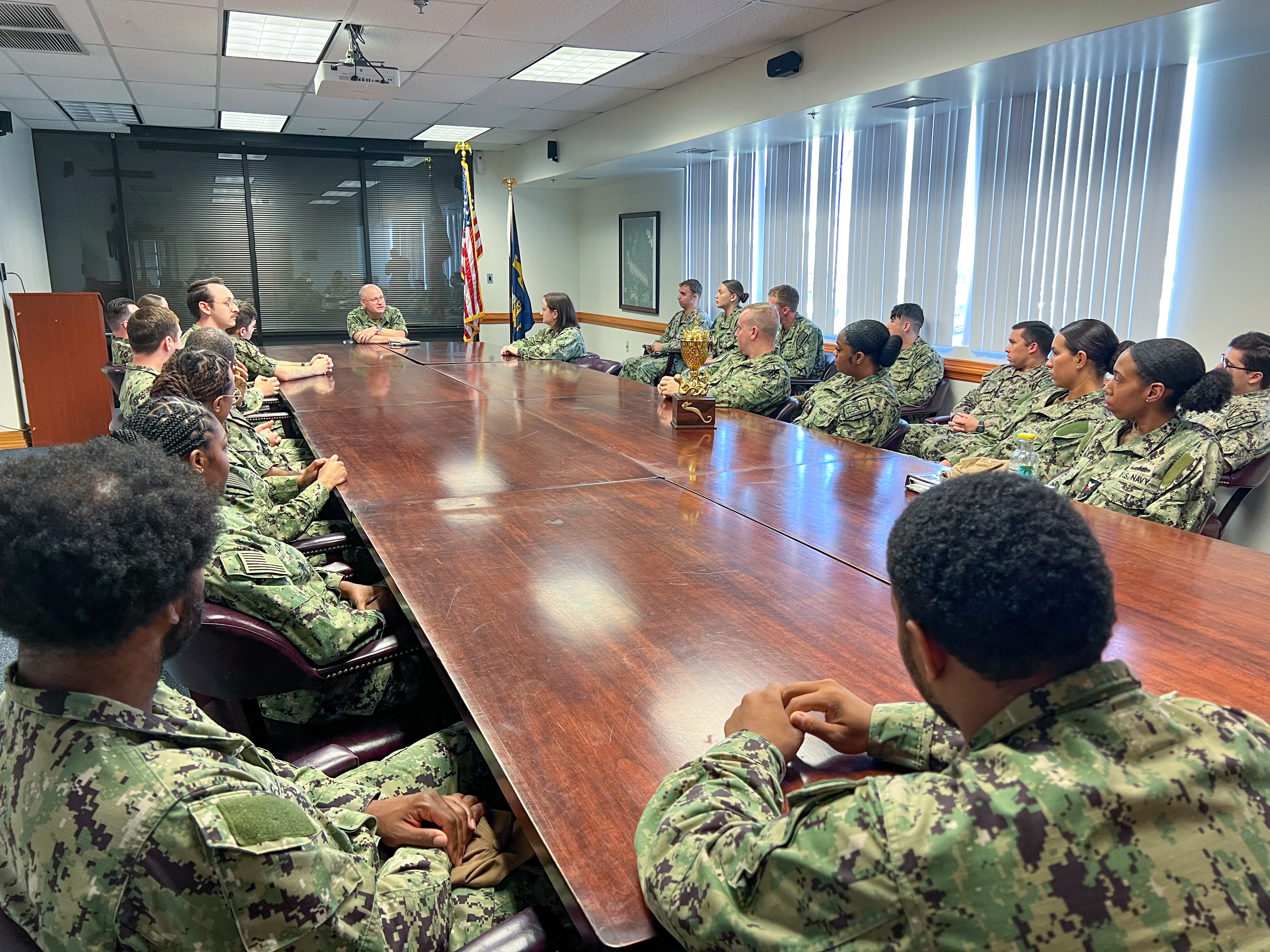 AIRLANT Force Master Chief Visits Commands > Commander, Naval Air Force ...