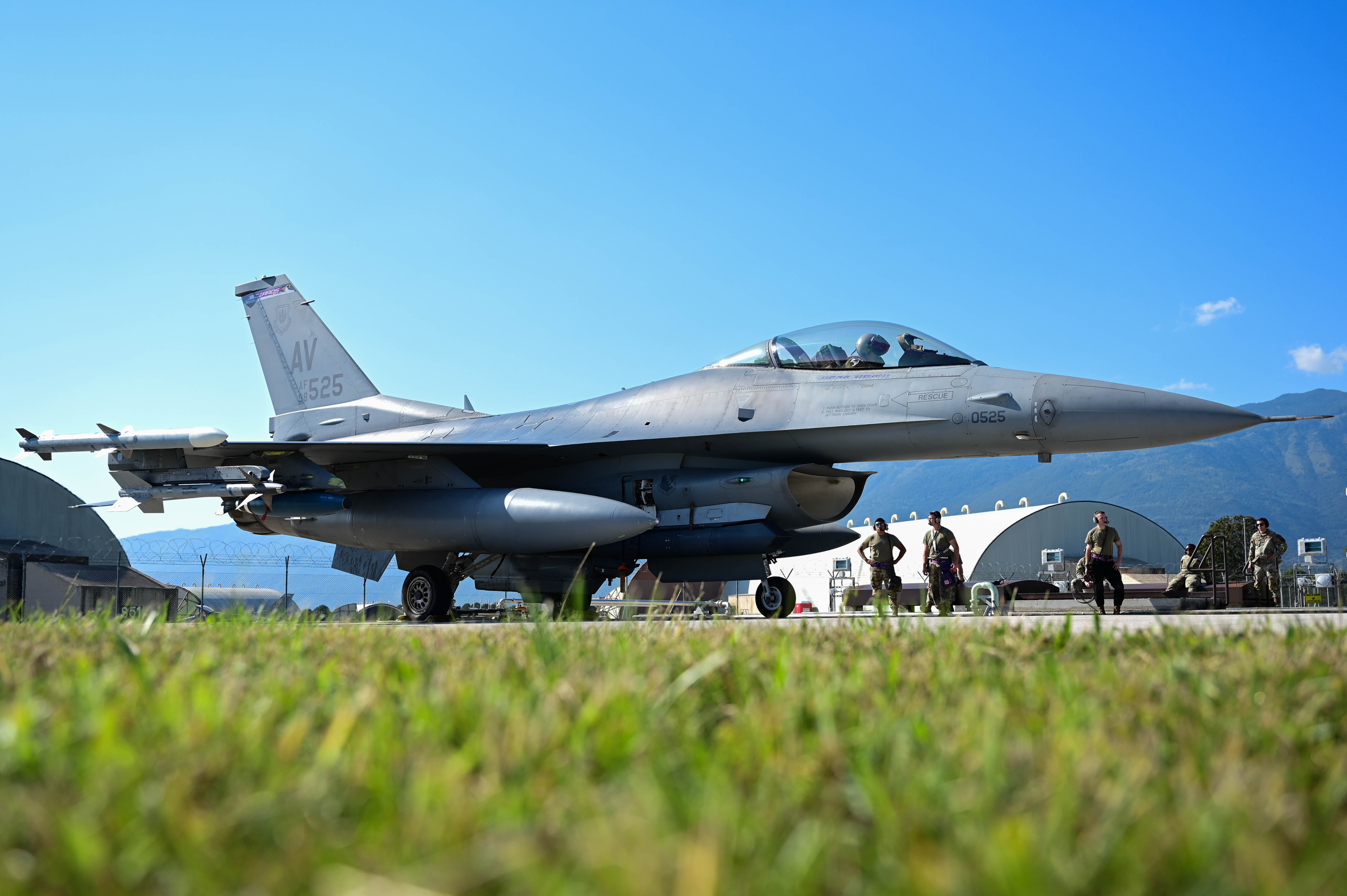 Buzzards perform Integrated Combat Turns > Aviano Air Base > Display