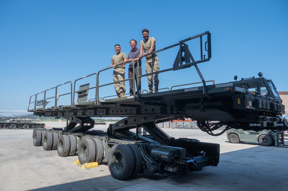 51 LRS maximizes warfighter support with vehicle validation > Pacific ...