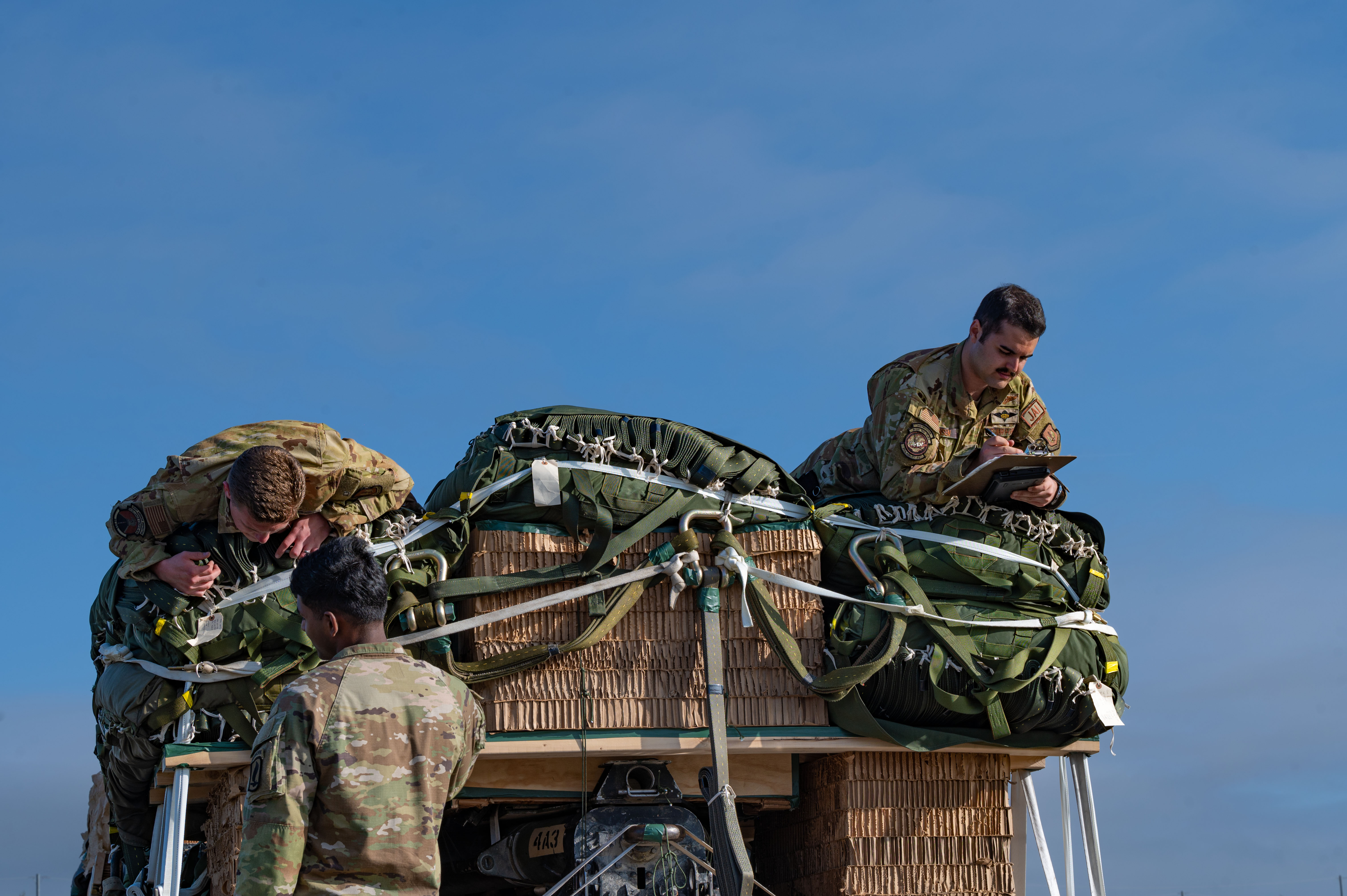 Ammo on the move > Ramstein Air Base > Article Display
