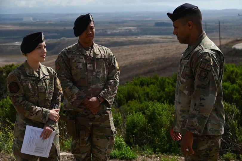 Col. Victor Moncrieffe Visits Vandenberg > Vandenberg Space Force Base ...