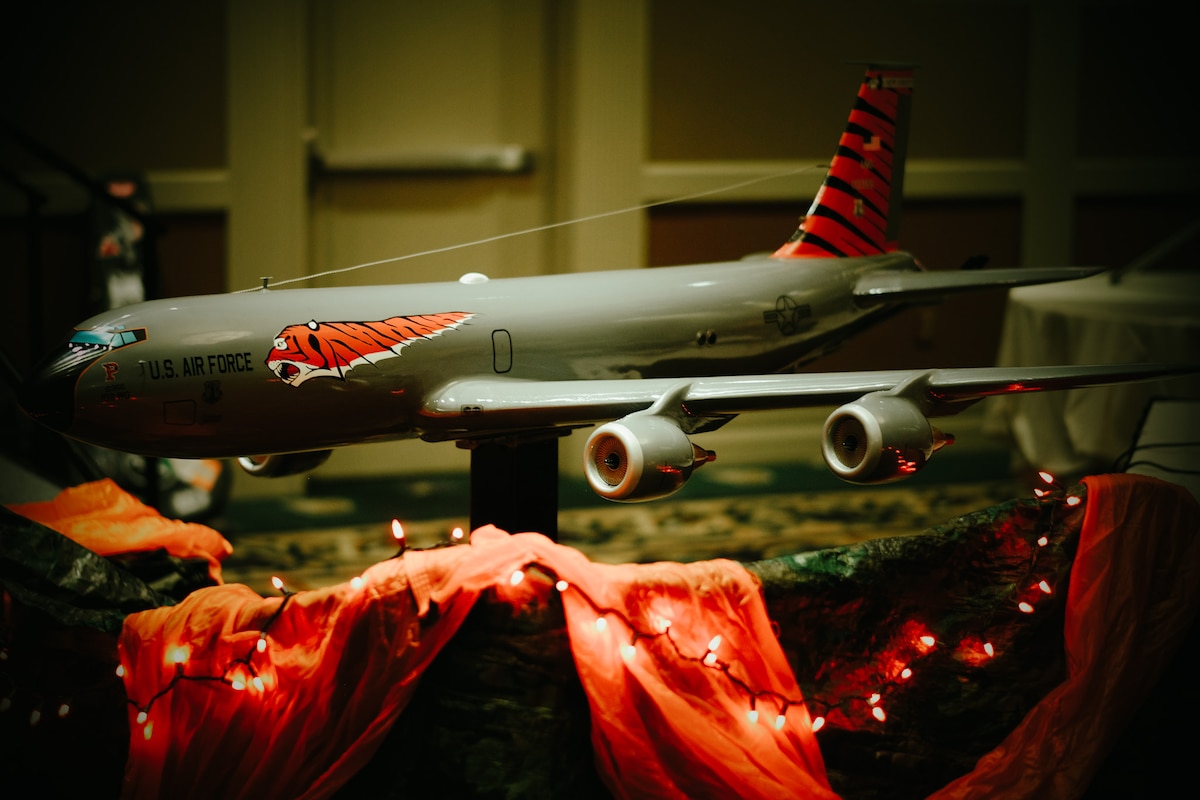 108th Operations Group hosts New Jersey Air National Guard Tanker Gala ...