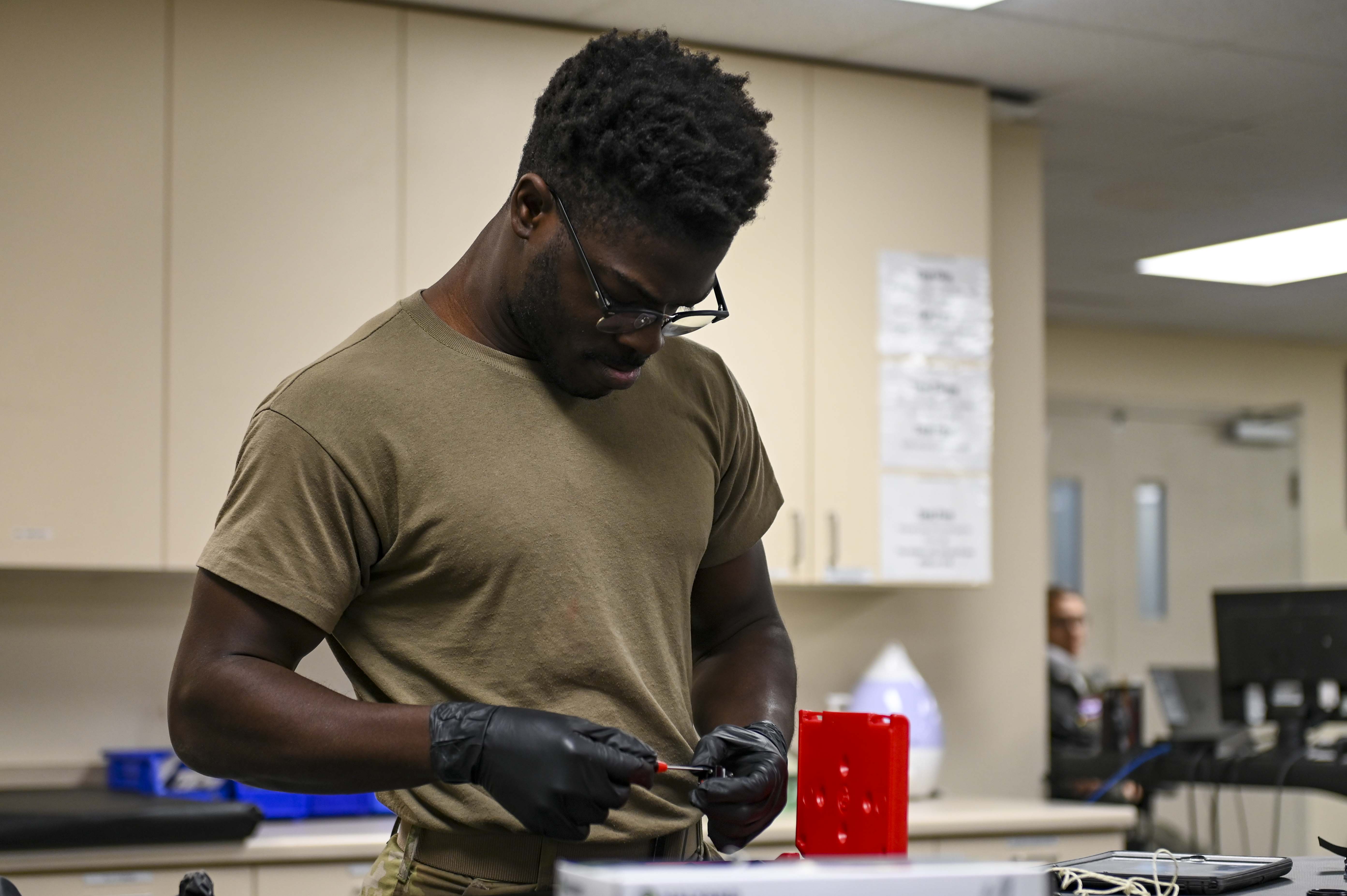 PHOTOS: AFE Mask Fitting > Fairchild Air Force Base > Article Display