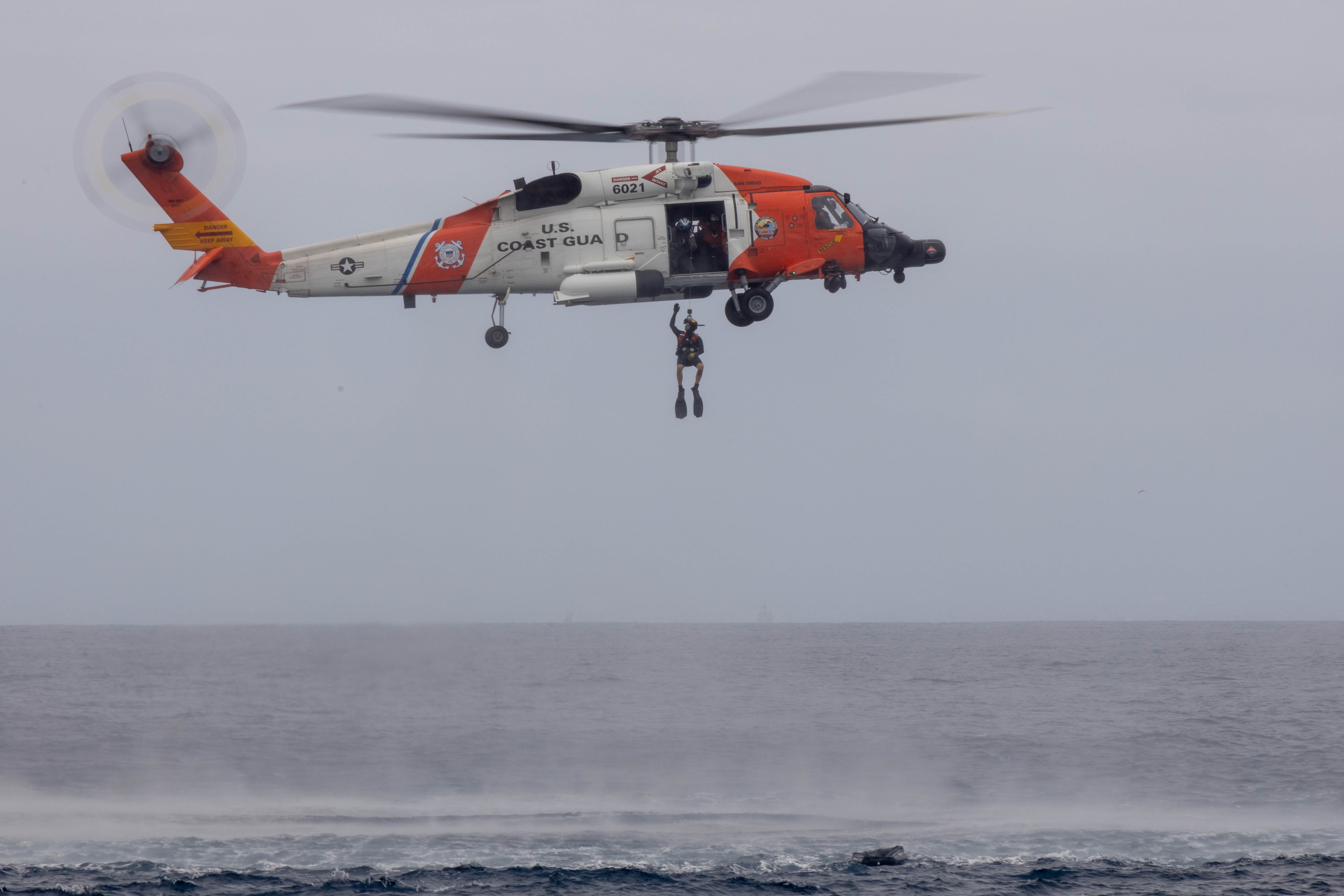 Marines, Coast Guardsmen conduct search and rescue exercise off San ...