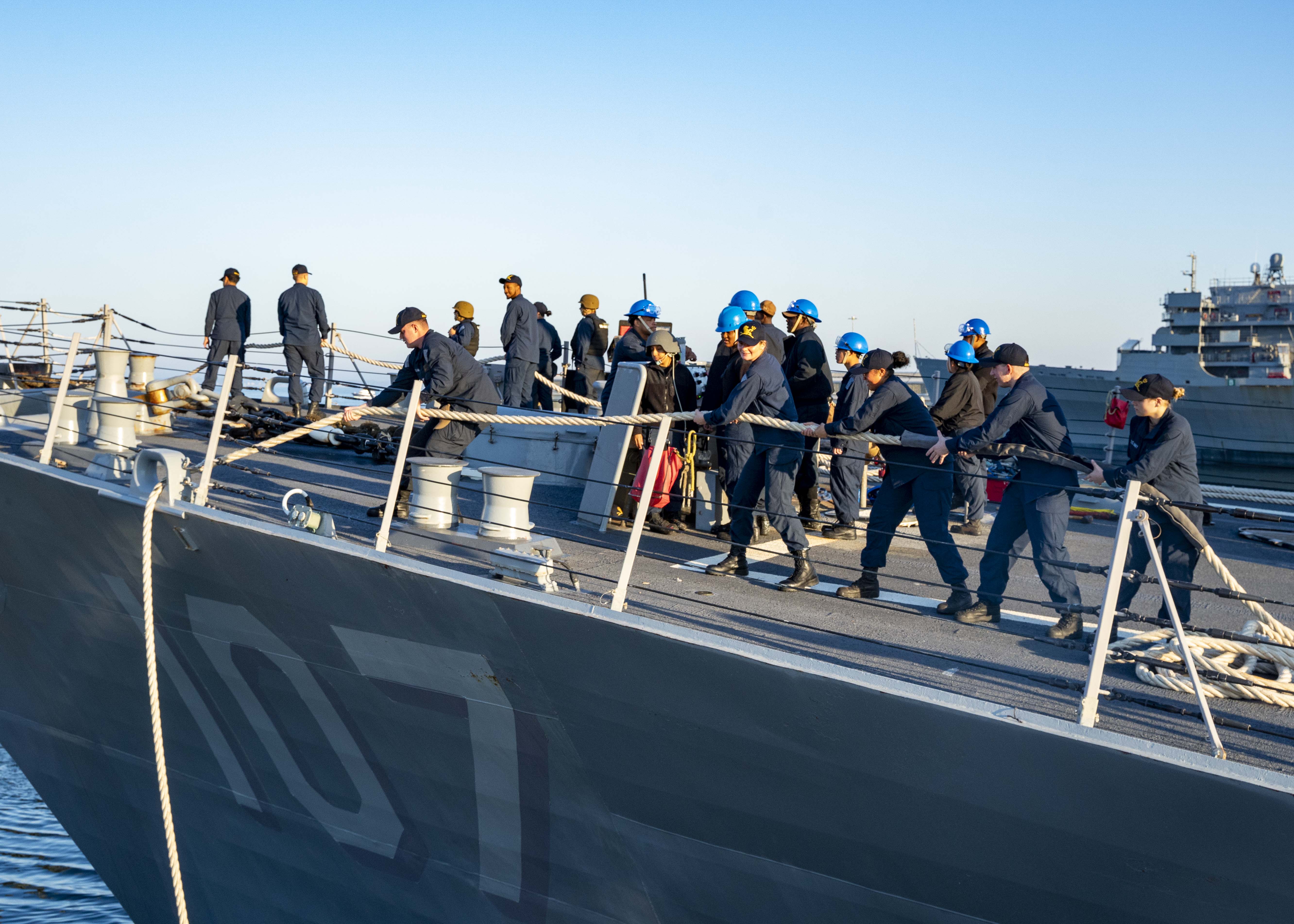 USS Philippine Sea, USS Gravely Depart Norfolk for Deployment > U.S ...