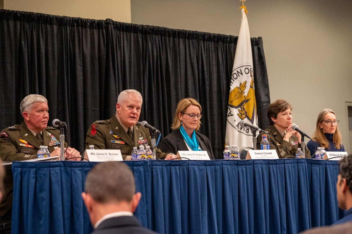 U.S. Army North hosts homeland defense seminar at AUSA, focuses on ...