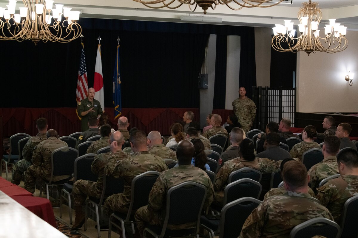 Kadena hosts 18th Wing Commander Conference > Kadena Air Base > News