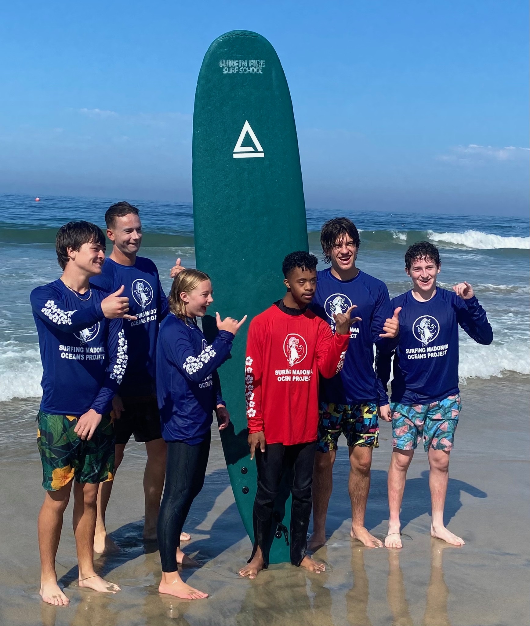 Marine Serves San Diego Children through Surfing > U.S. Marine Corps ...
