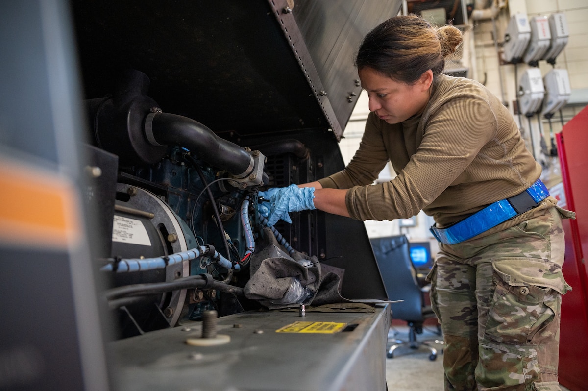 AGE Technicians keep aircraft operational > Osan Air Base > Article Display