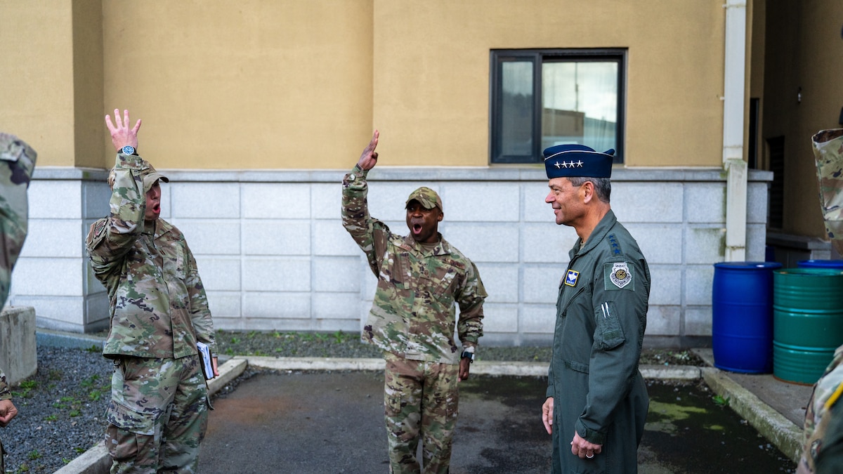 PACAF command team visits theater’s readiness experts, get pulse of the ...