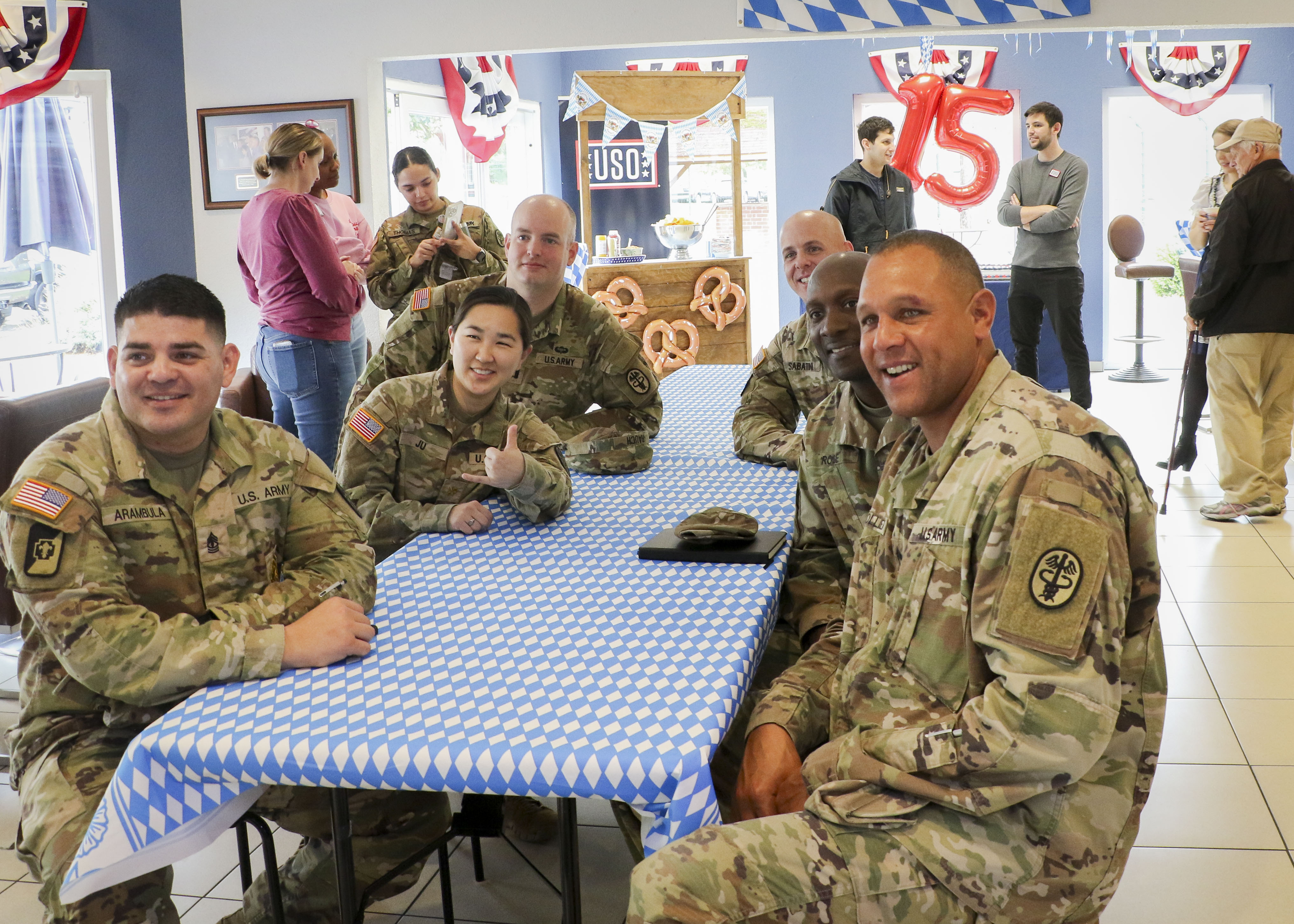 USO's Warrior Center at Landstuhl celebrates 15 years > Landstuhl ...